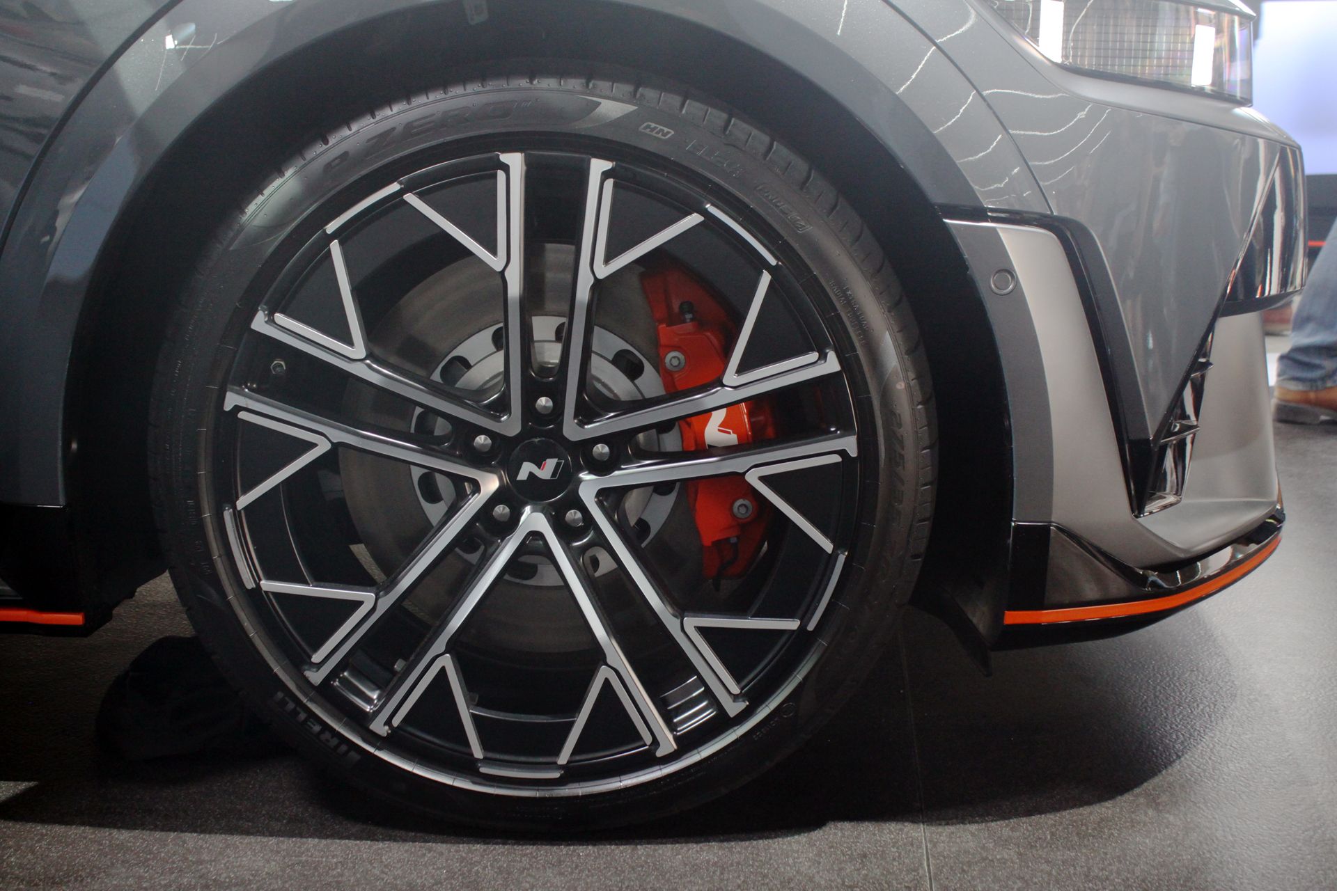 2025 Hyundai Ioniq 5 N is a track-ready performance EV - Reviews | Driving