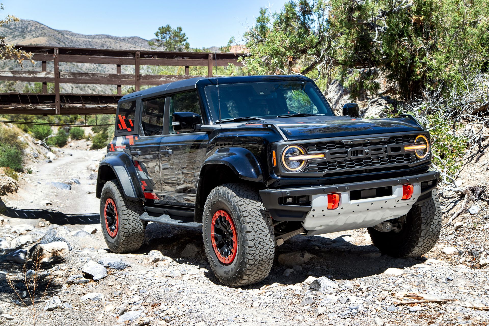 Ford celebrates Bronco's 58th birthday with "Code Orange" on the Raptor ...