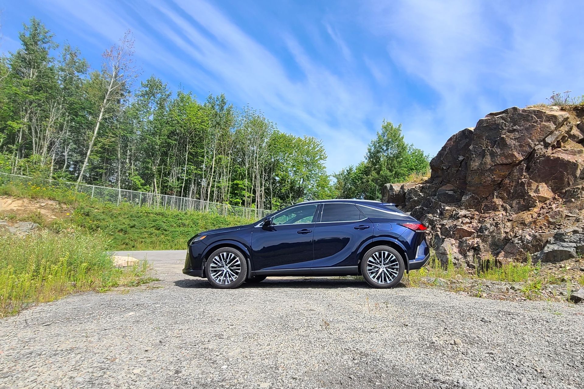 Lexus NX 350h vs Lexus RX 350h: Which model and trim should you buy ...