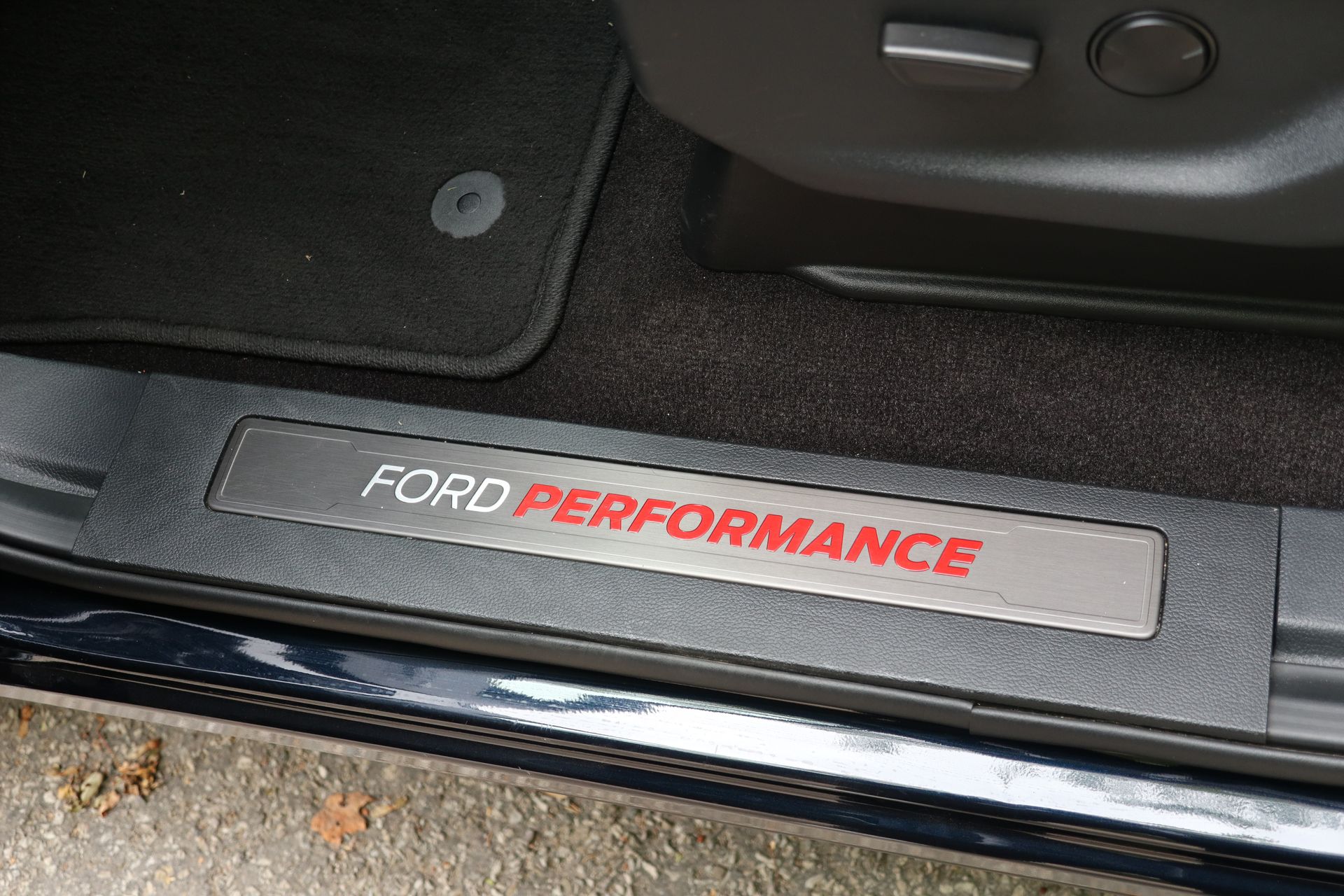 Ford F-150 FP700 gets 700 horsepower bolted right in - Reviews | Driving