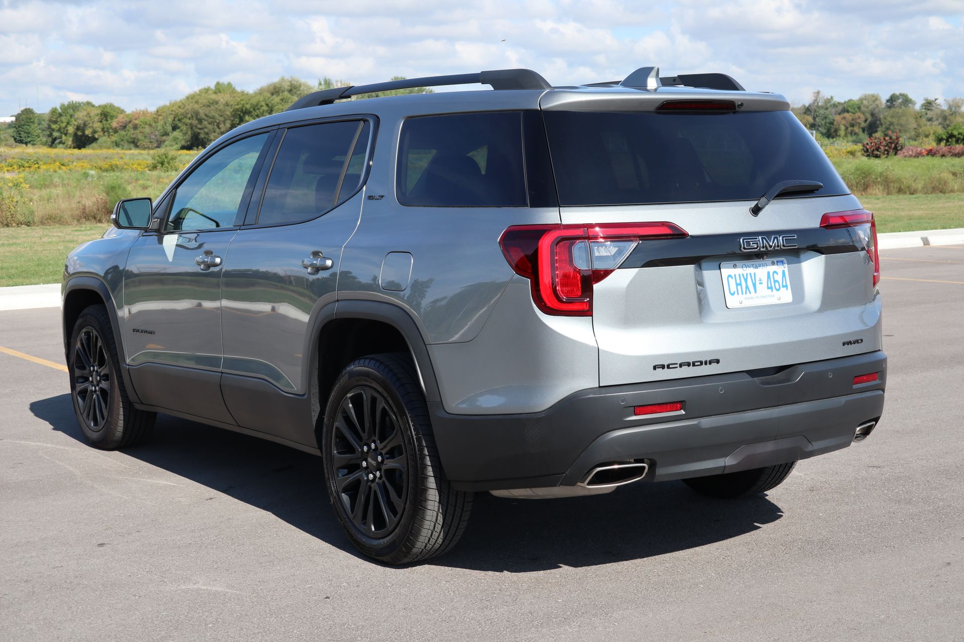 2023 GMC Acadia SUV Review - Reviews | Driving