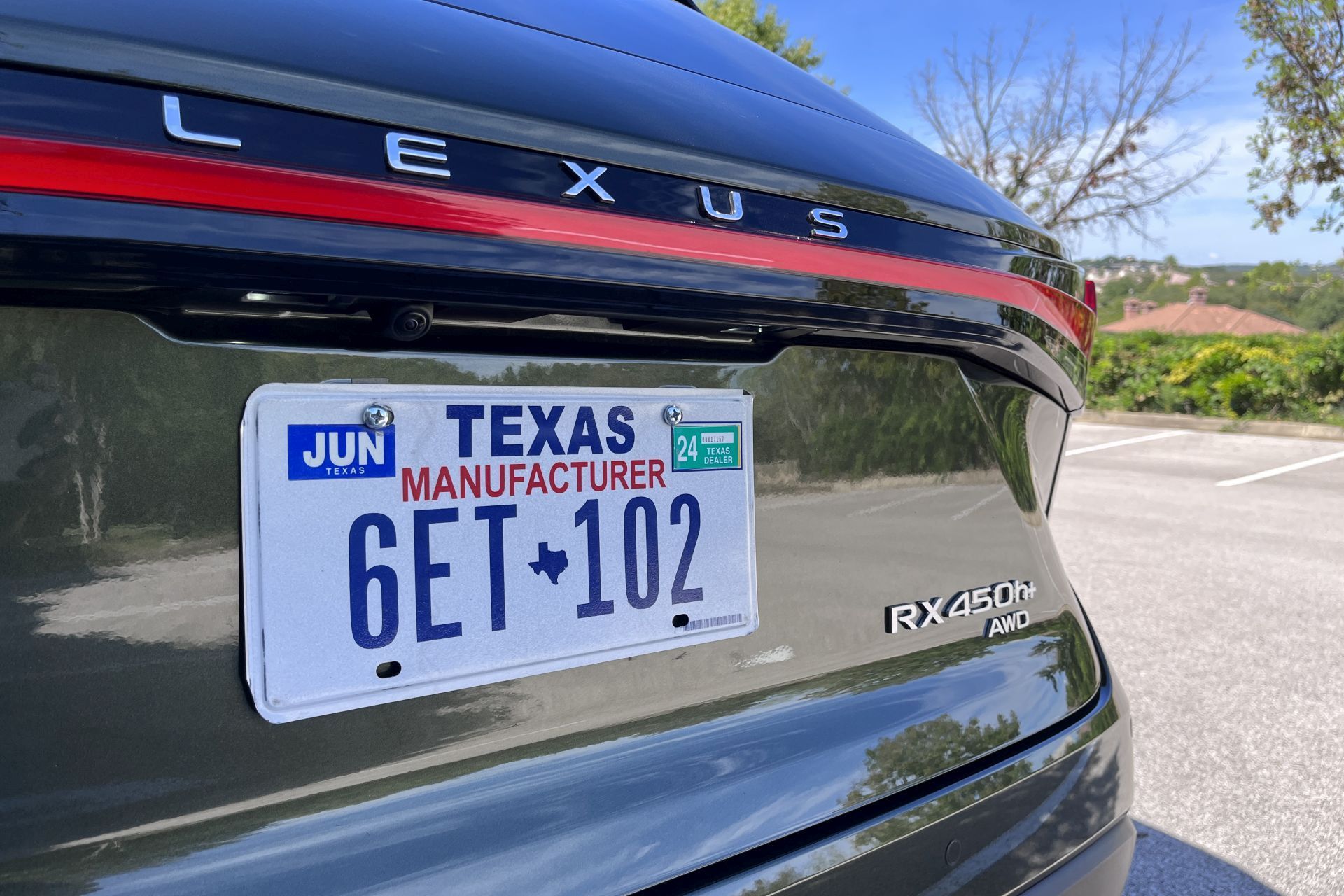 2024 Lexus RX 450h+ plug-in hybrid luxury SUV review - Reviews | Driving