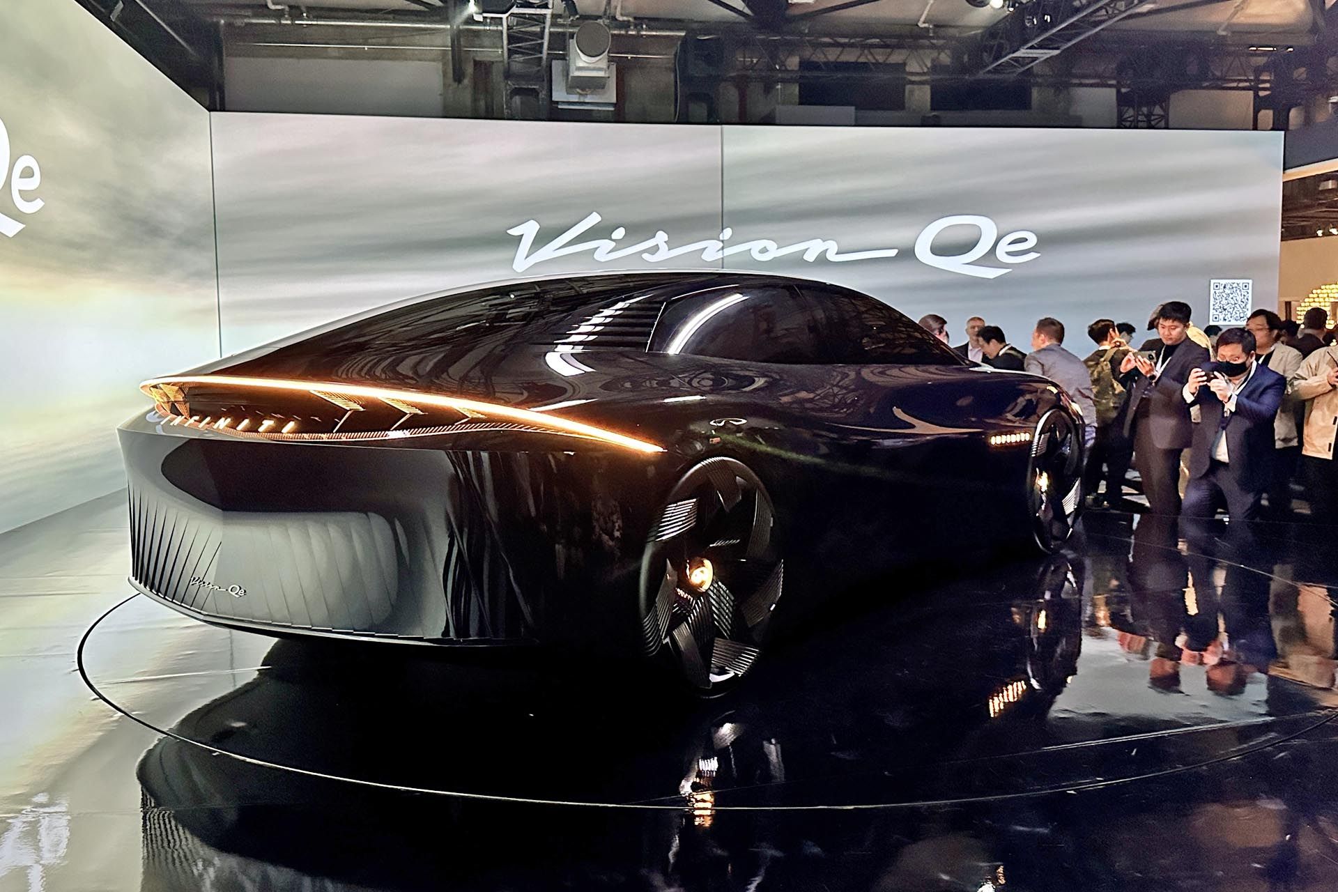 Infiniti shows off its QX Monograph and Qe concept cars | Driving