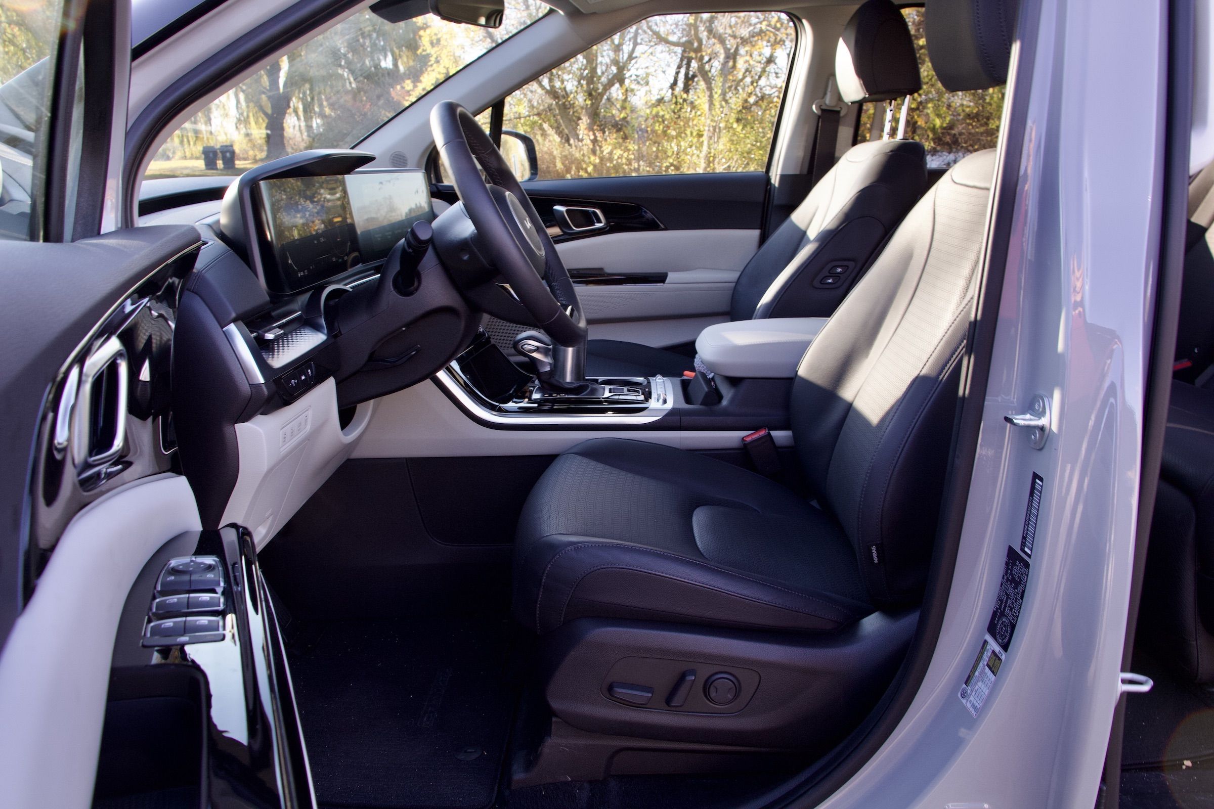 Best minivans in Canada and everything you need to know about minivans ...