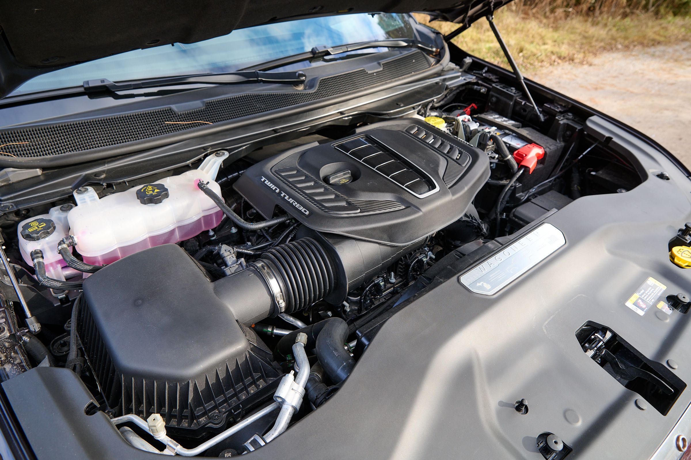 2024 Jeep Grand Wagoneer L | SUV Review - Reviews | Driving