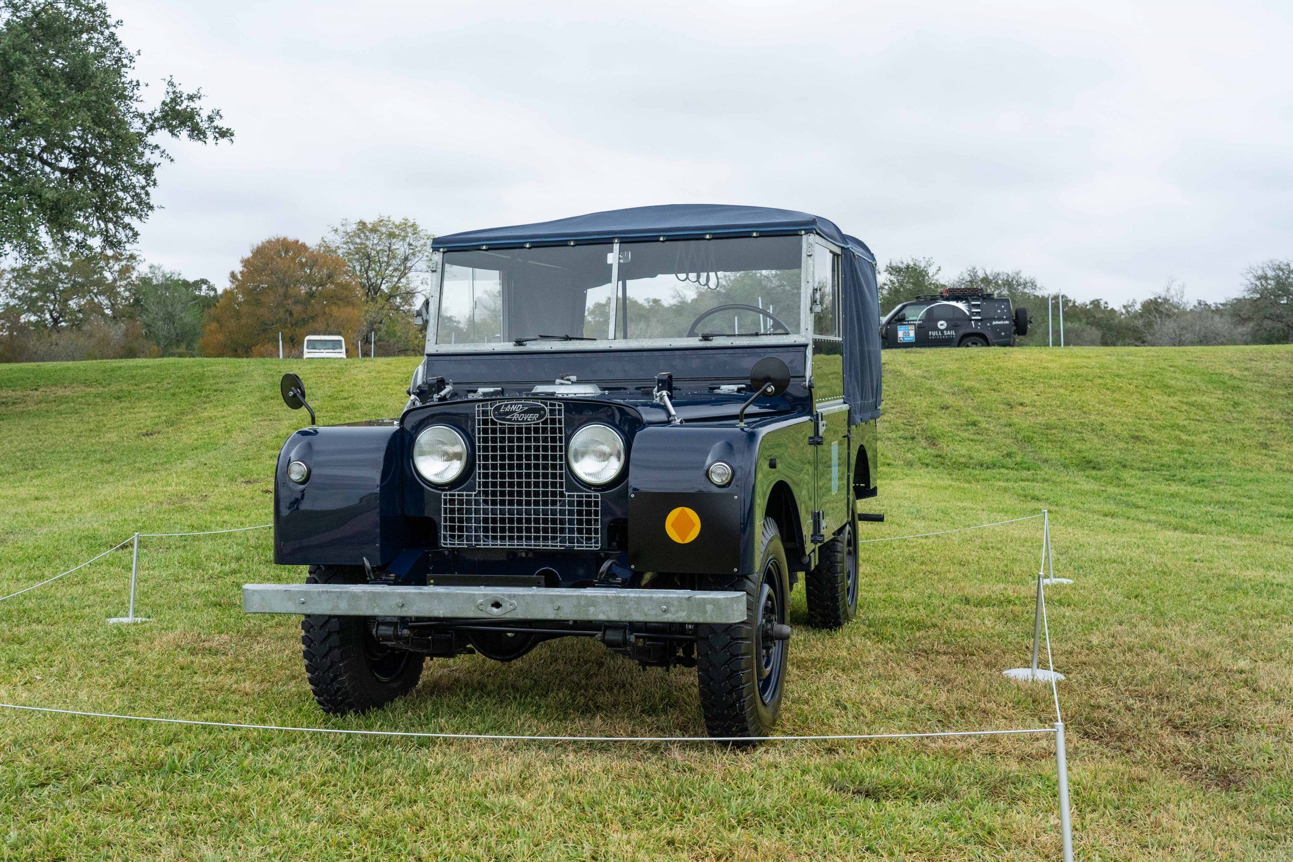 How 'Mr. Land Rover' helps preserve the vintage Defender | Driving
