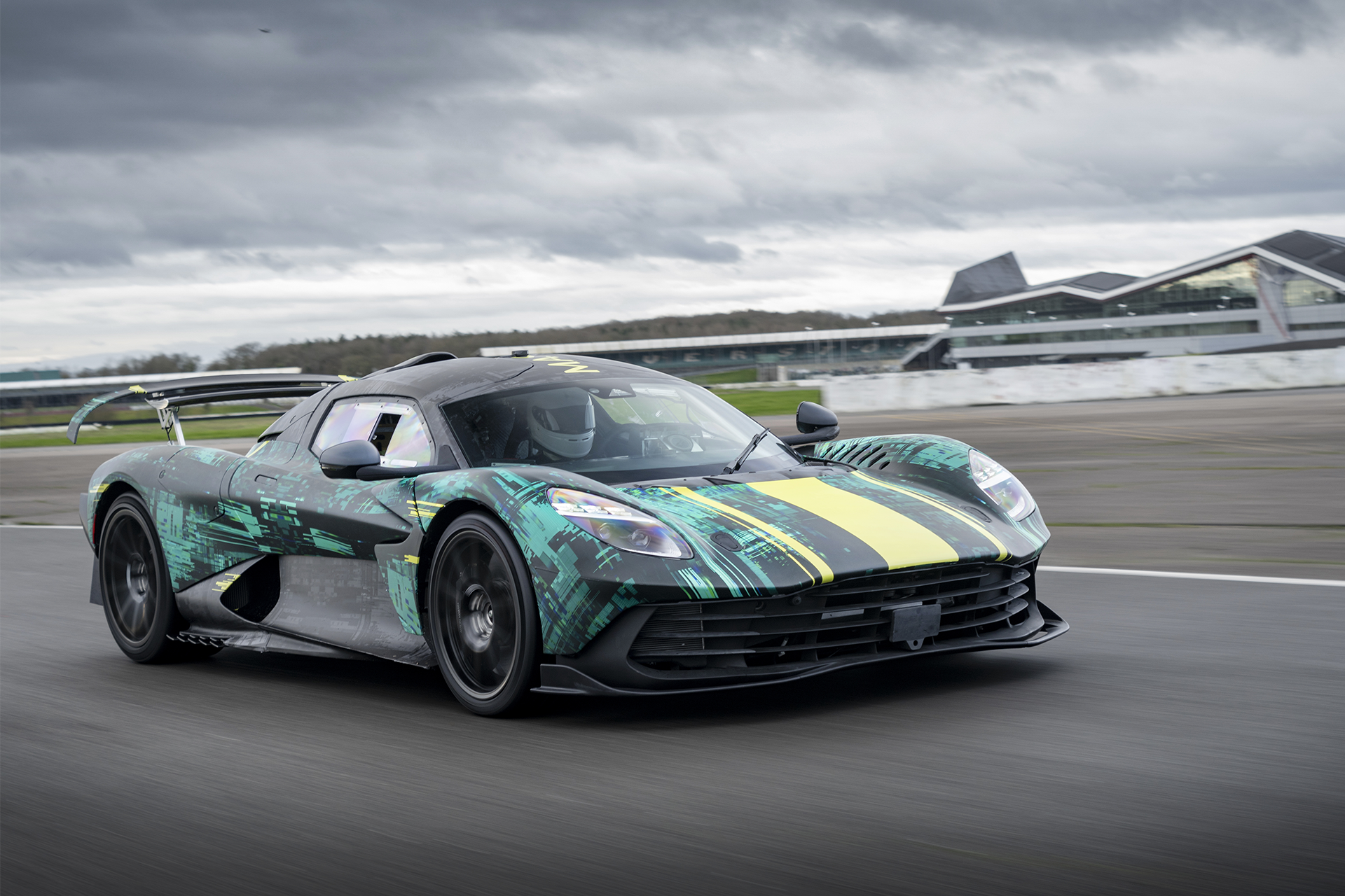 Top 11 high-performance supercars rocketing into next year - Reviews ...