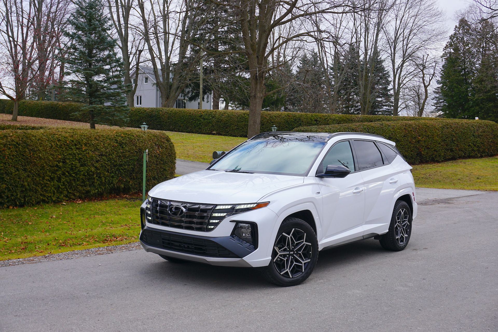 2024 Honda CR-V Hybrid vs Hyundai Tucson Hybrid | SUV Comparison ...