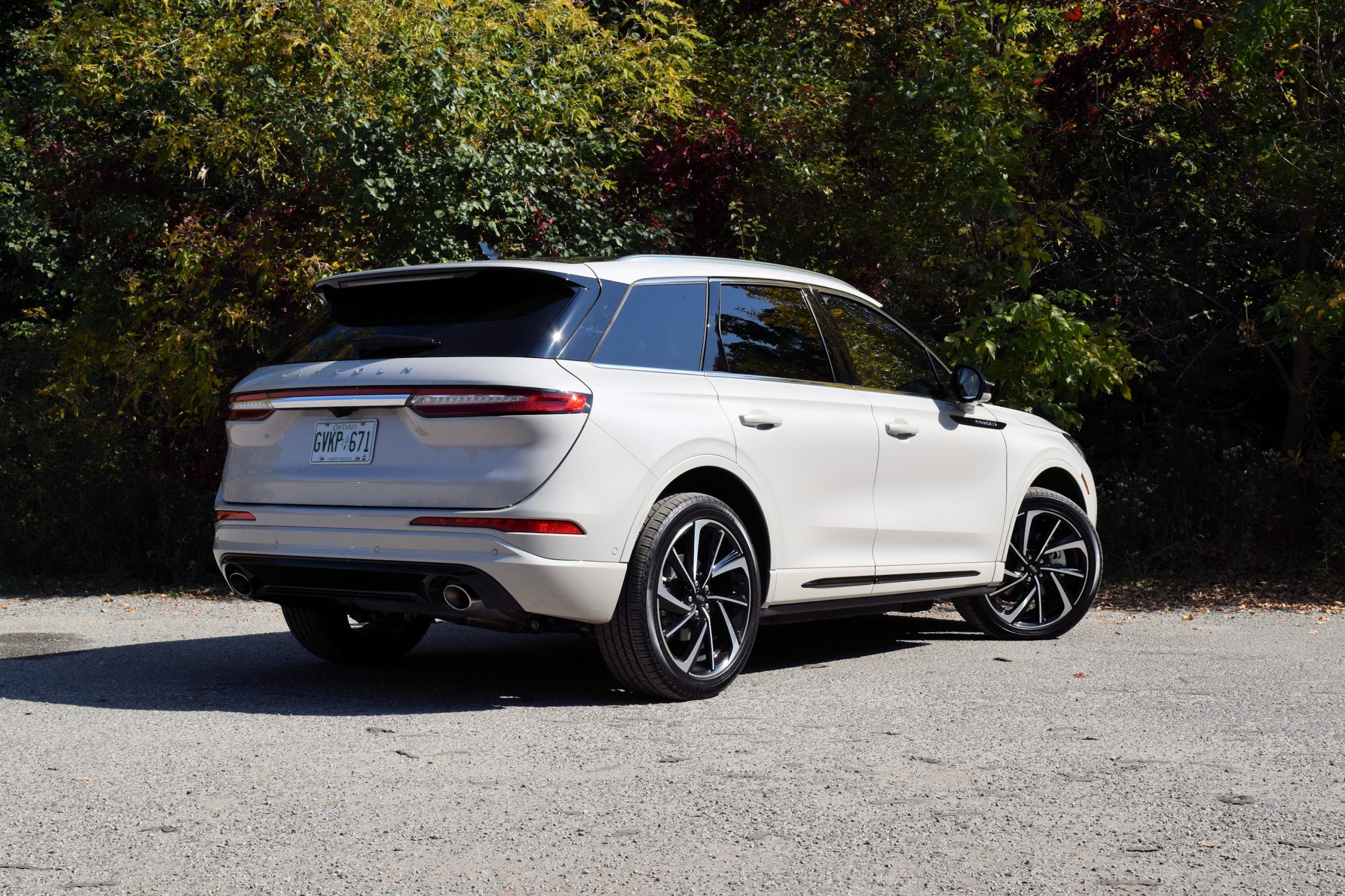 2024 Lincoln Corsair Grand Touring SUV Review - Reviews | Driving