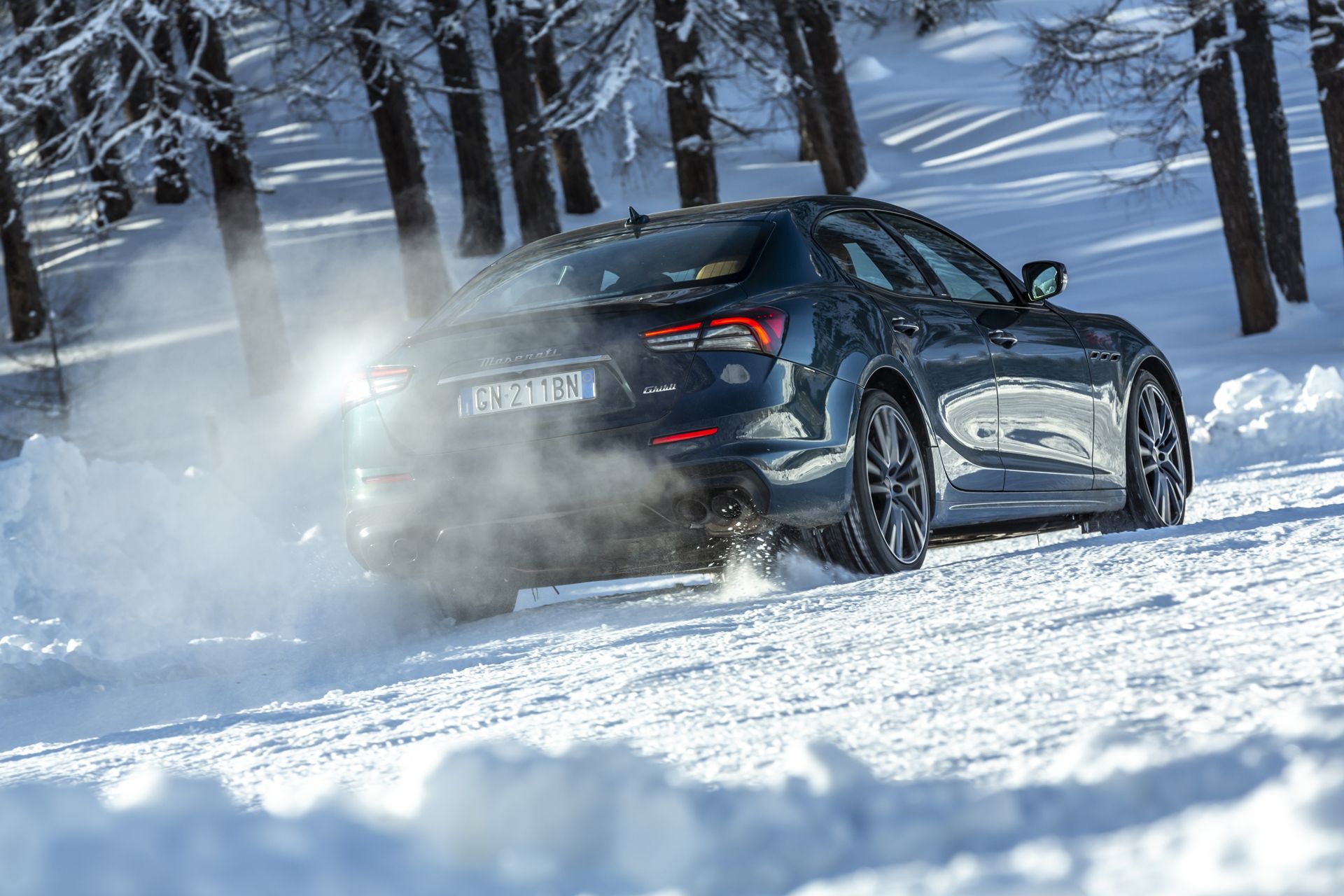 2024 Maserati Ghibli 334 Ultima is the fastest sedan - Reviews | Driving