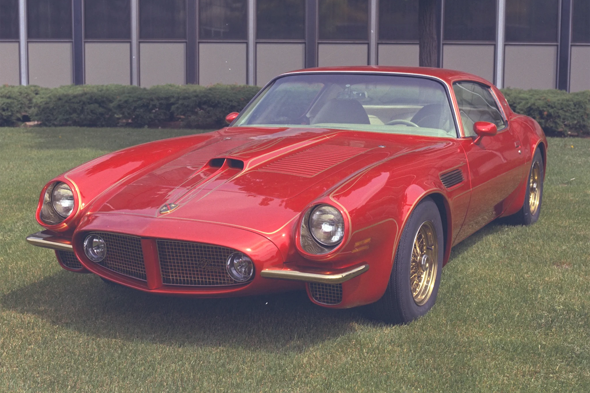 Listen to the magnificent roar of the V12 Pontiac ‘Pegasus’ | Driving