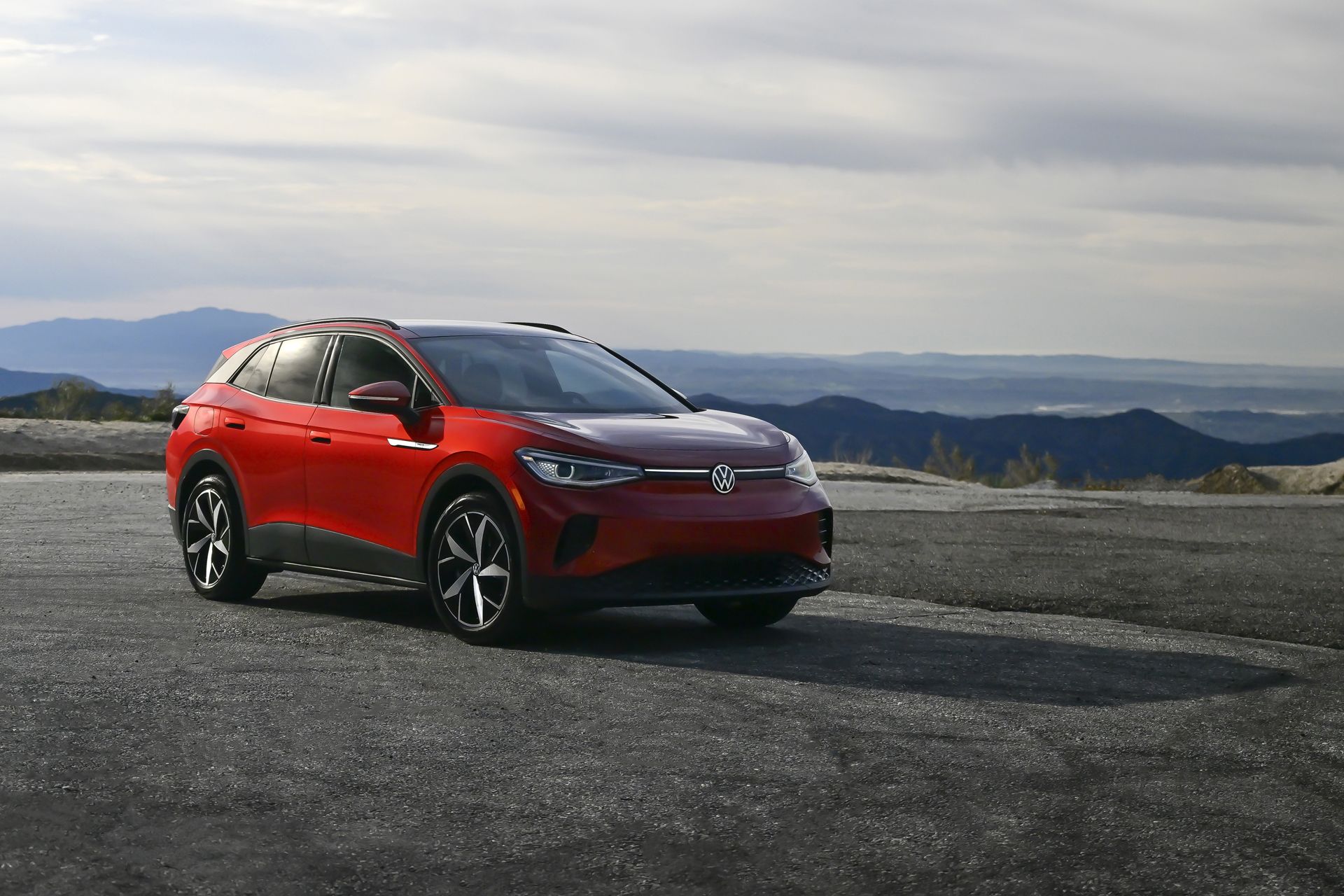 2024 VW ID.4 Review - Reviews | Driving