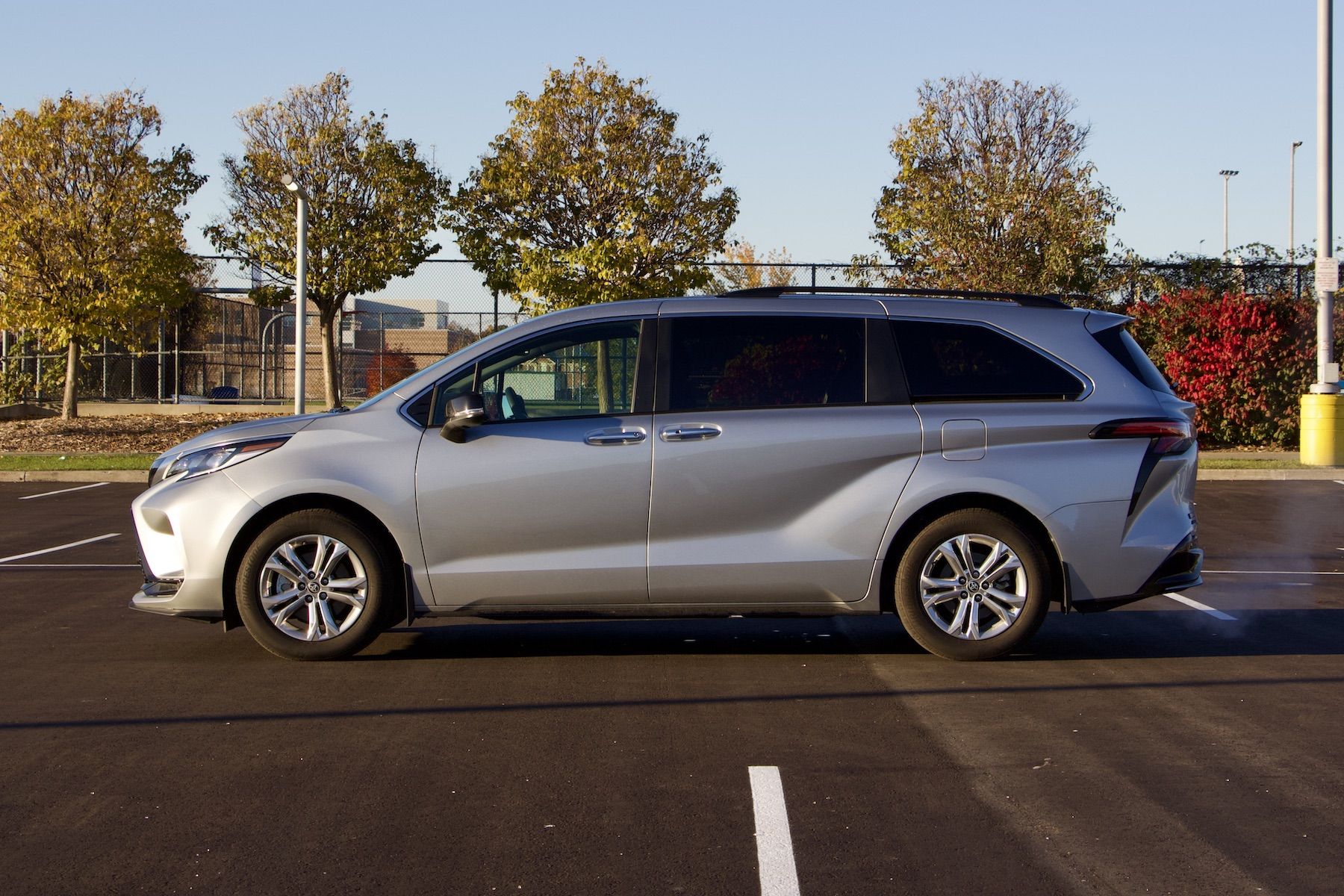 Best minivans in Canada and everything you need to know about minivans ...