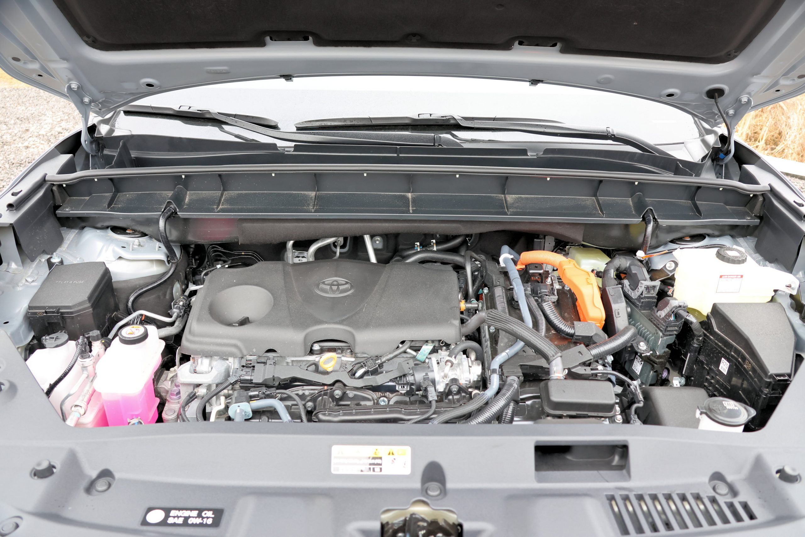 2024 Toyota Highlander Hybrid Review - Reviews | Driving