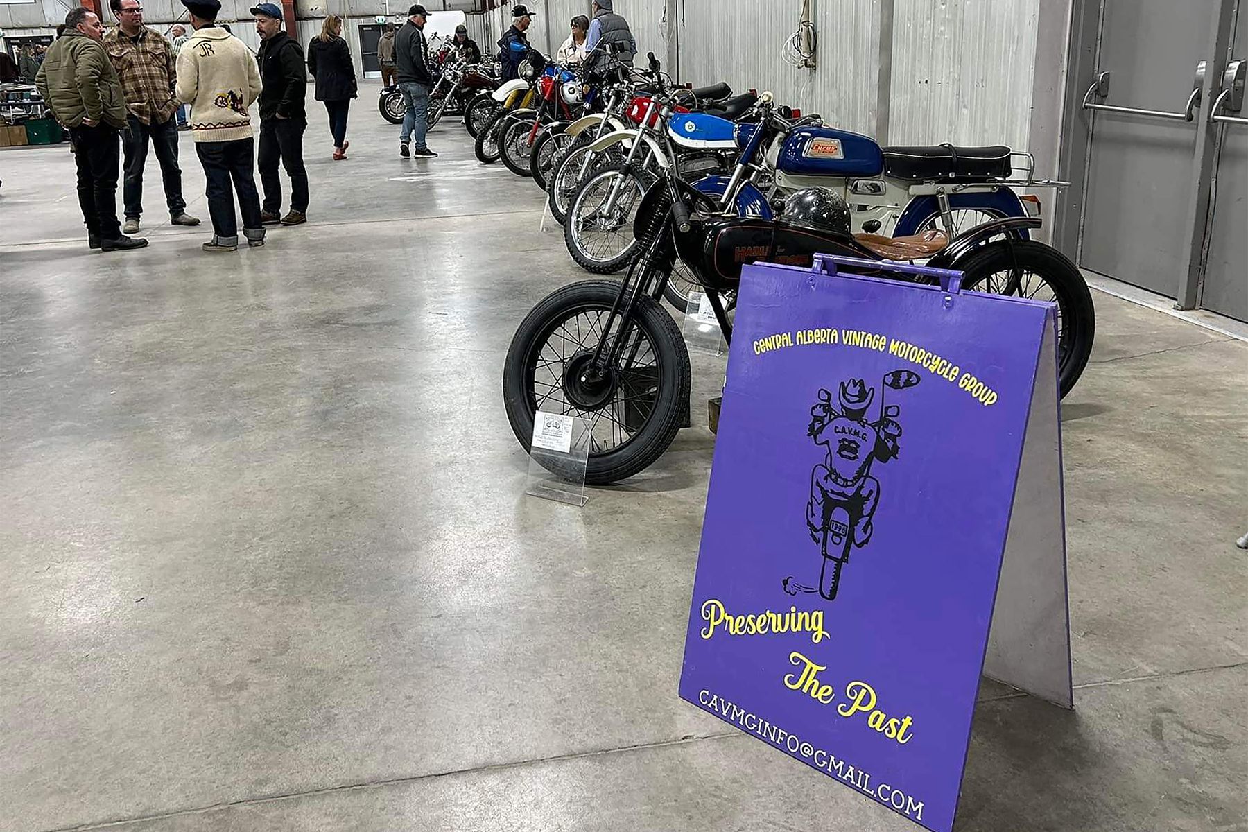 Canadian Vintage Motorcycle Group swap meet celebrates 50th event | Driving