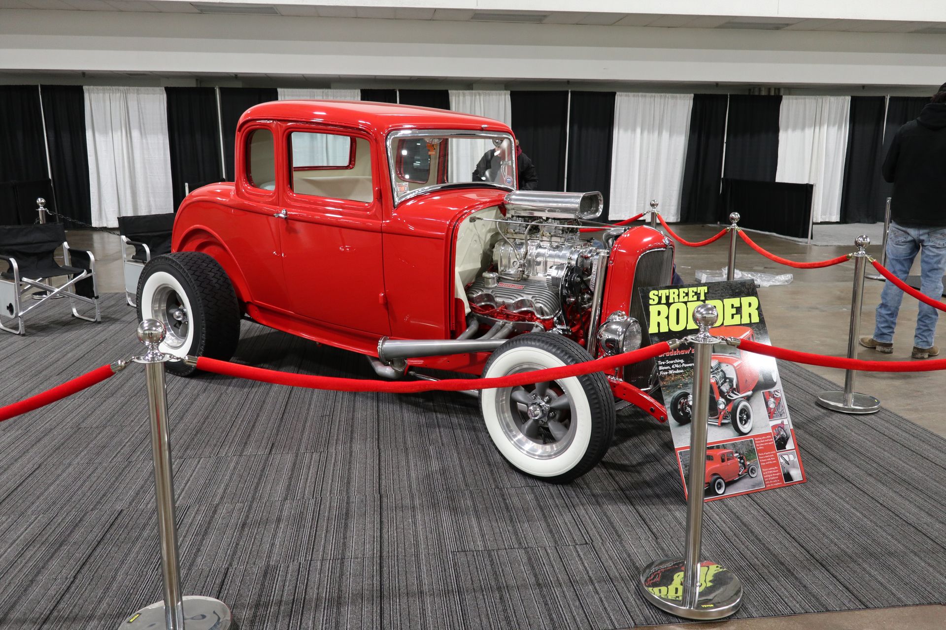 What does it take to set up the Toronto Motorama Custom Car show? | Driving