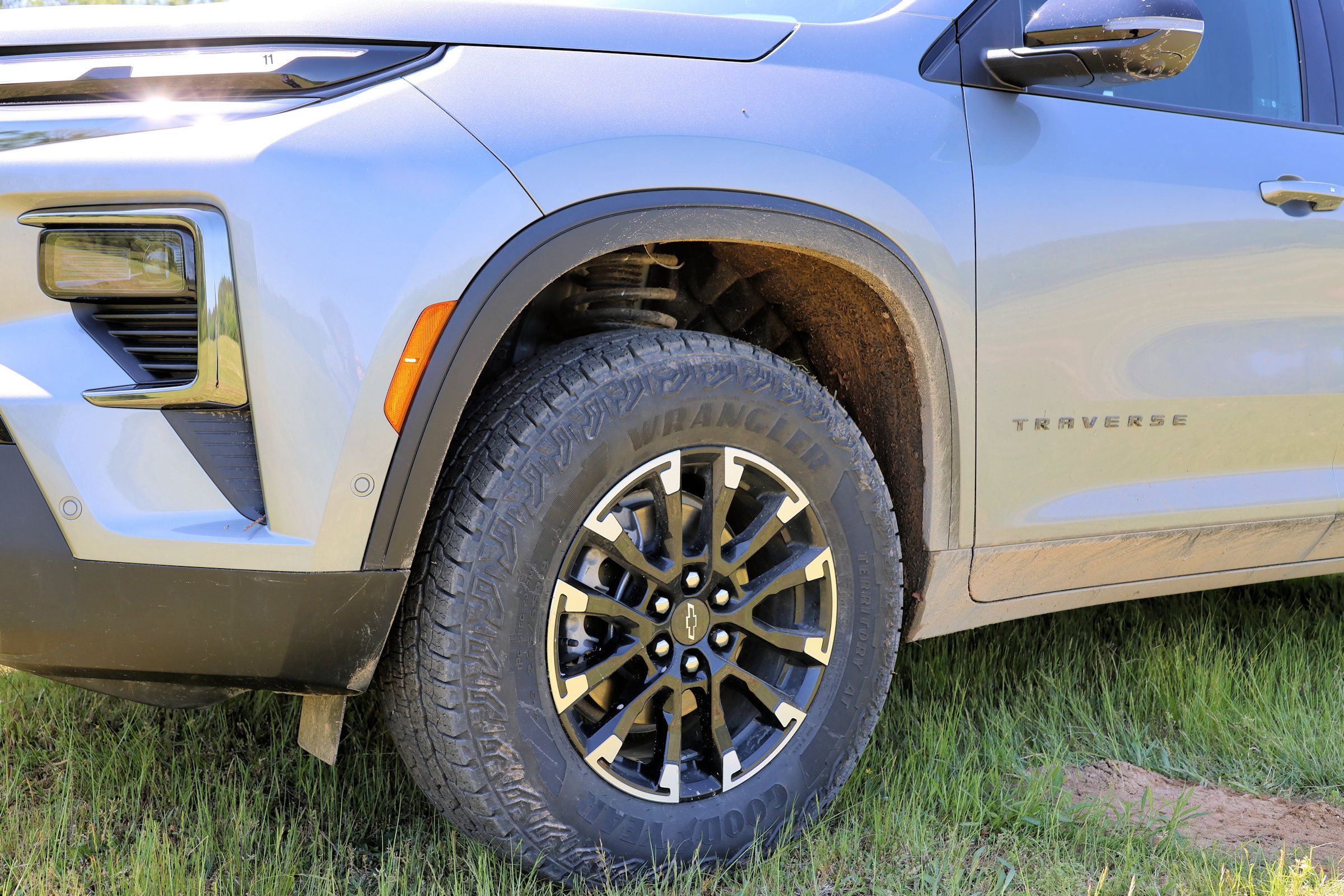 2024 Chevrolet Traverse offers rugged looks, hands-free driving ...