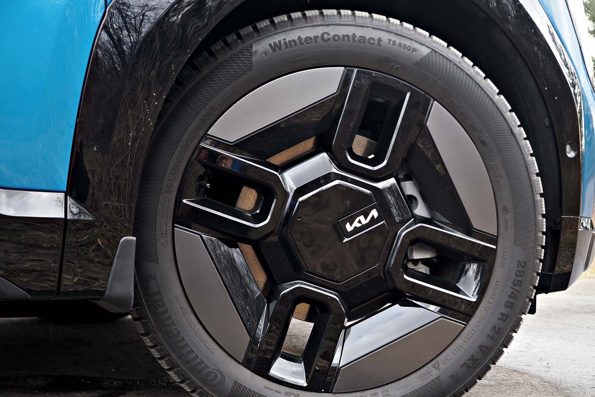 2024 Kia EV9 - Reviews | Driving