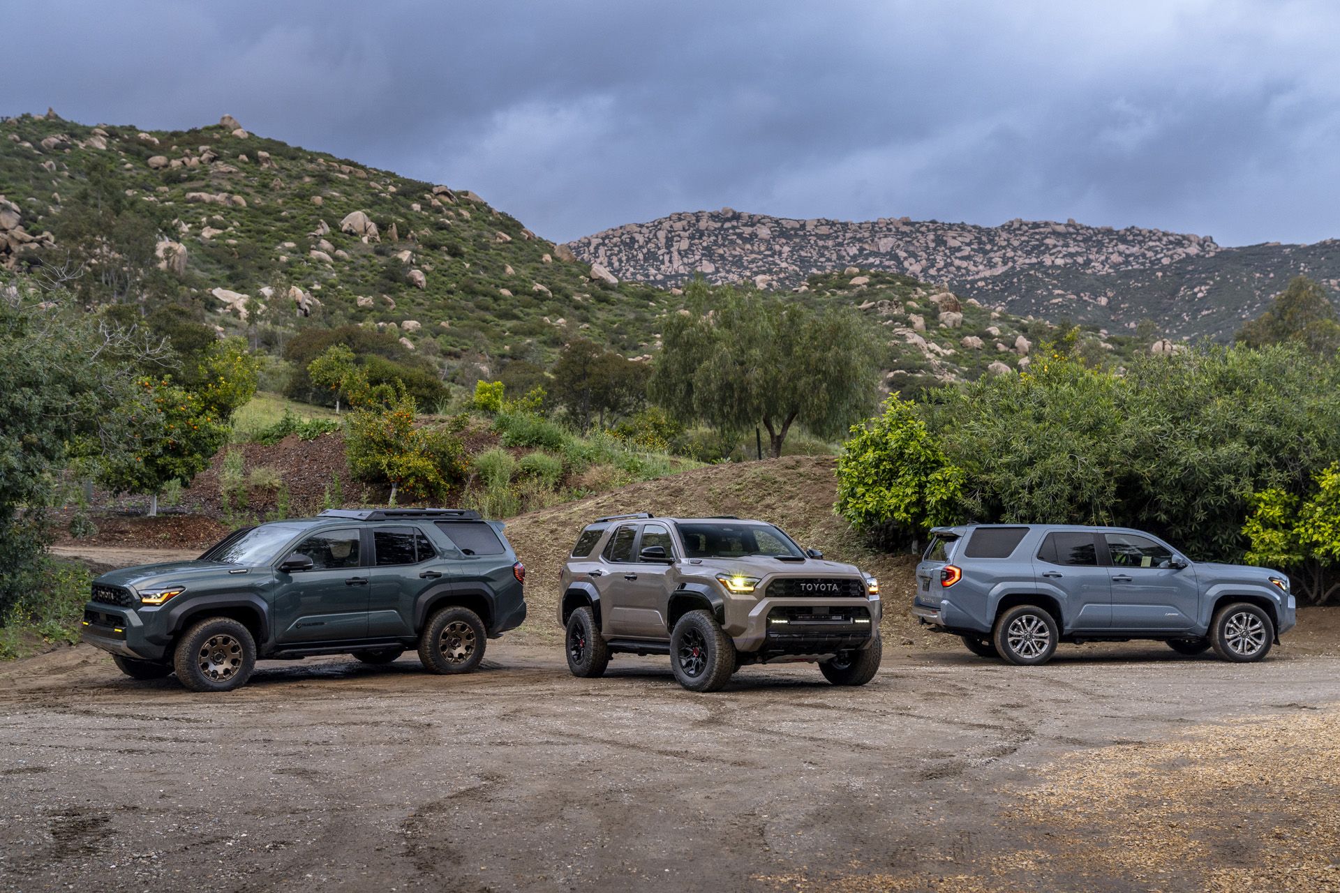 How Toyota's 2024 Land Cruiser compares to 4Runner, Wrangler, Bronco ...