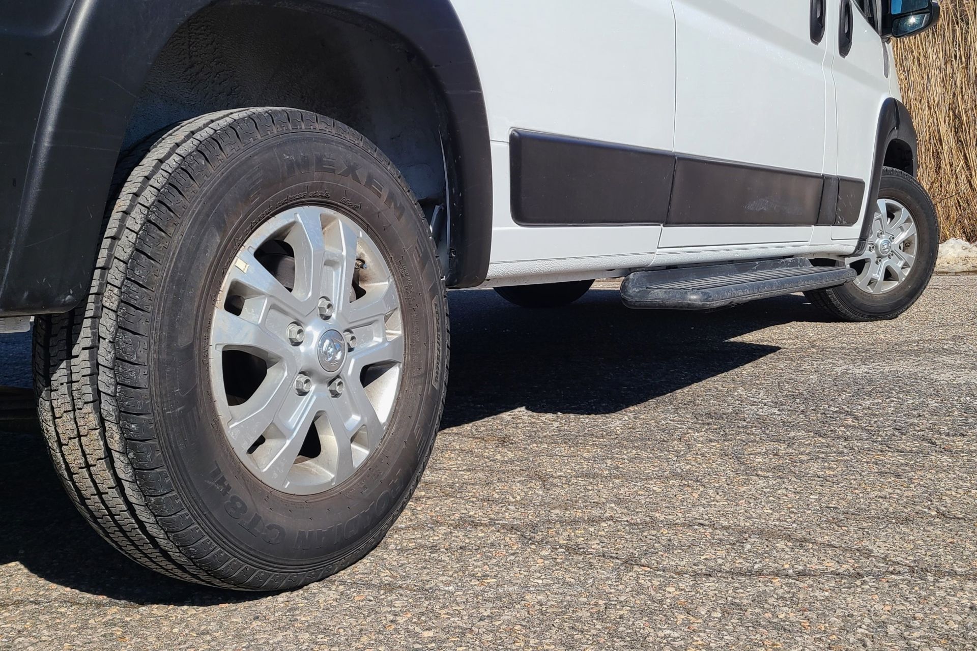 Ram 3500 ProMaster Cargo Van is incredibly easy to drive - Reviews ...