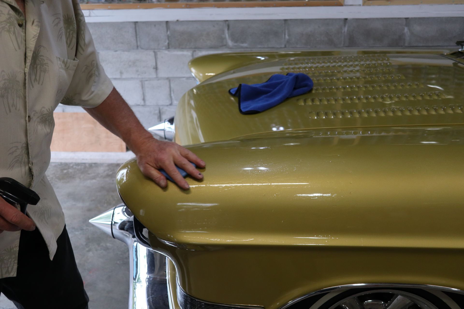 How It Works: Detailing your car with a clay bar | Driving