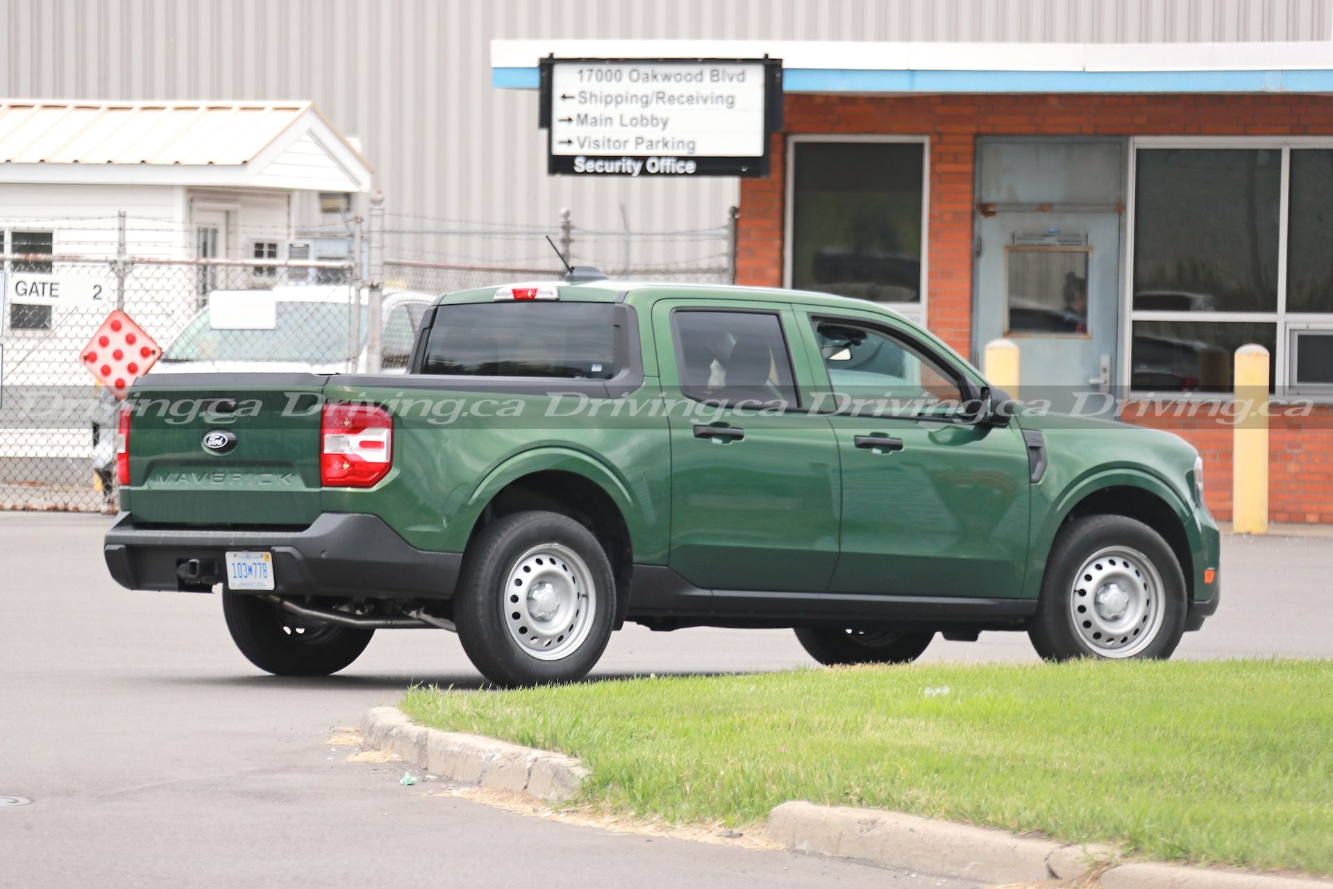 Spied! 2025 Ford Maverick caught on camera without camo | Driving