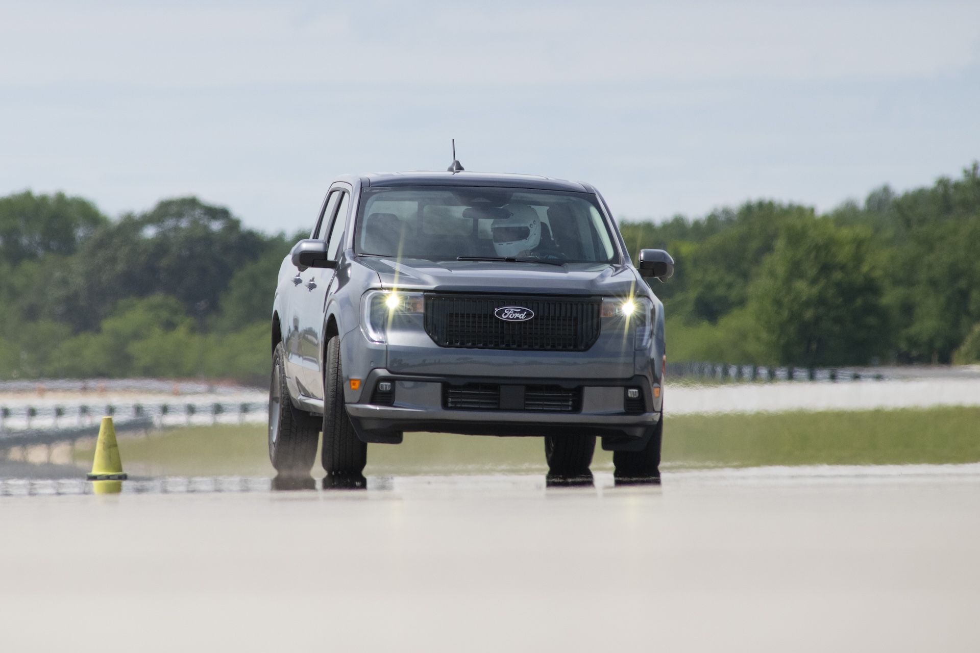 2025 Ford Maverick goes retro, lowers Lobo on turbofan wheels | Driving
