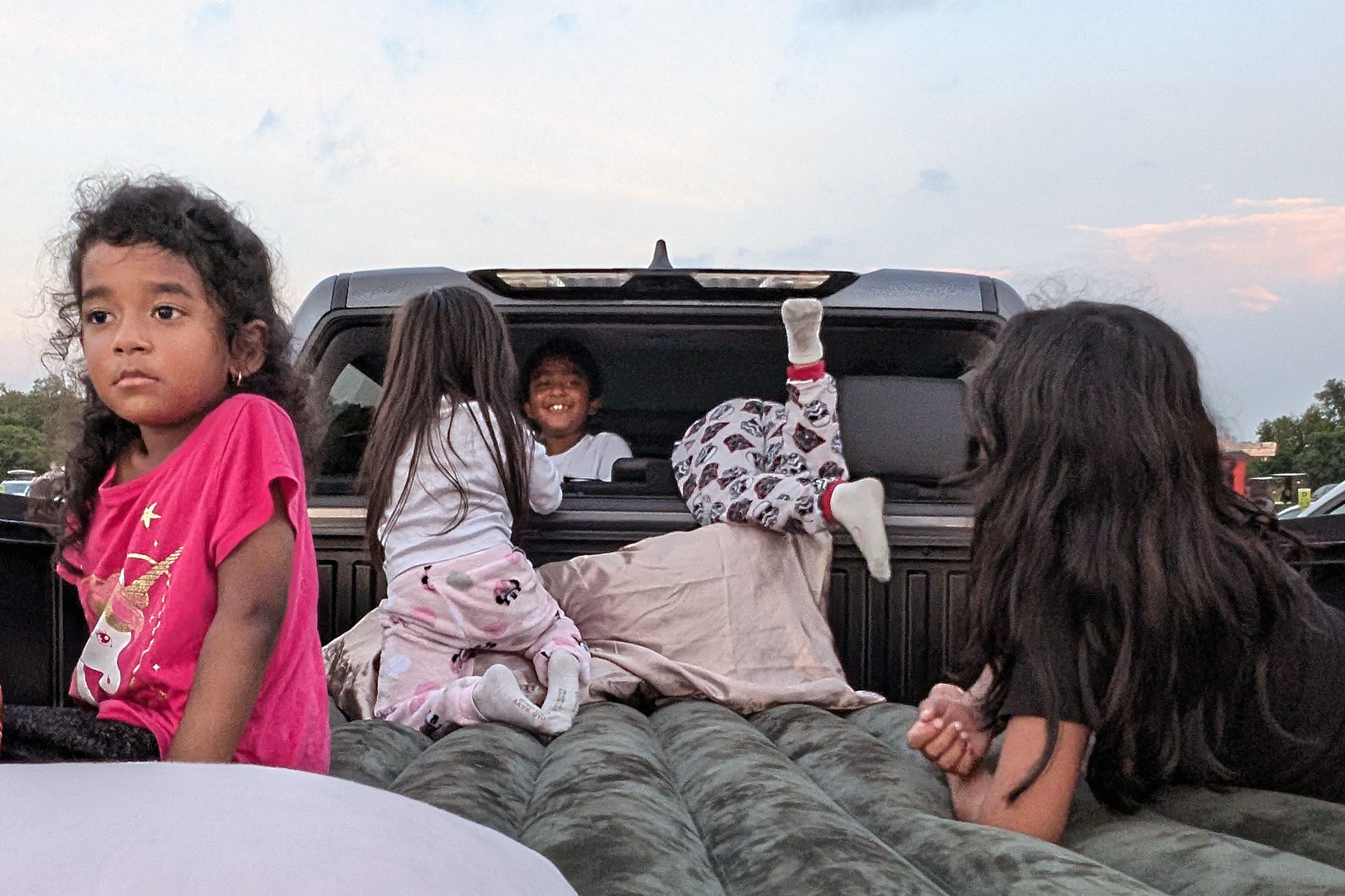 Drive-In Movie Theatres in Ontario: What to bring to the drive-in | Driving