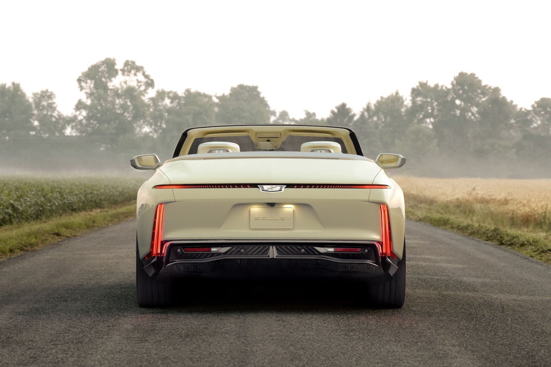 Cadillac pushes even further upmarket with the Sollei Concept | Driving
