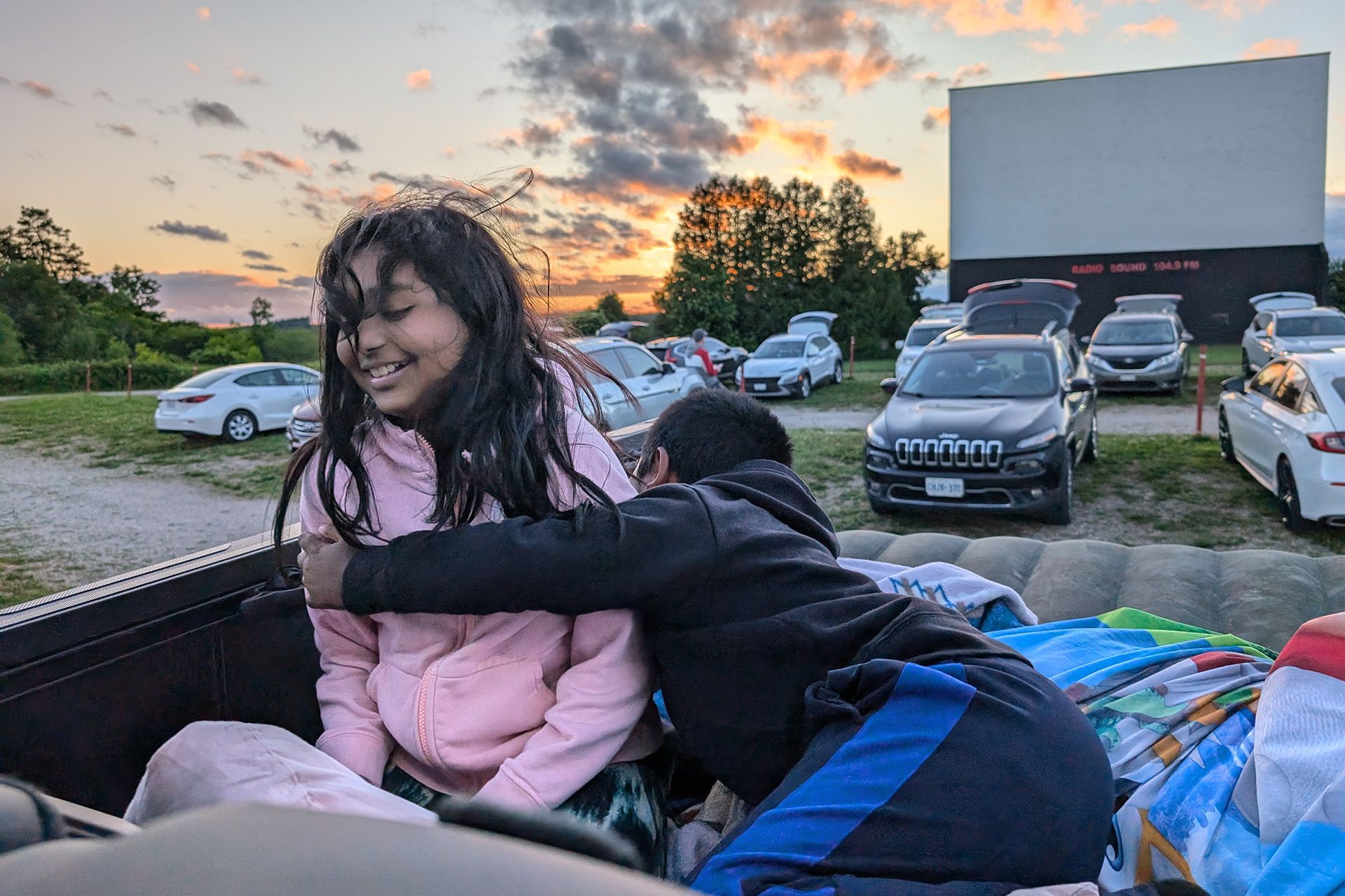 Drive-In Movie Theatres in Ontario: What to bring to the drive-in | Driving