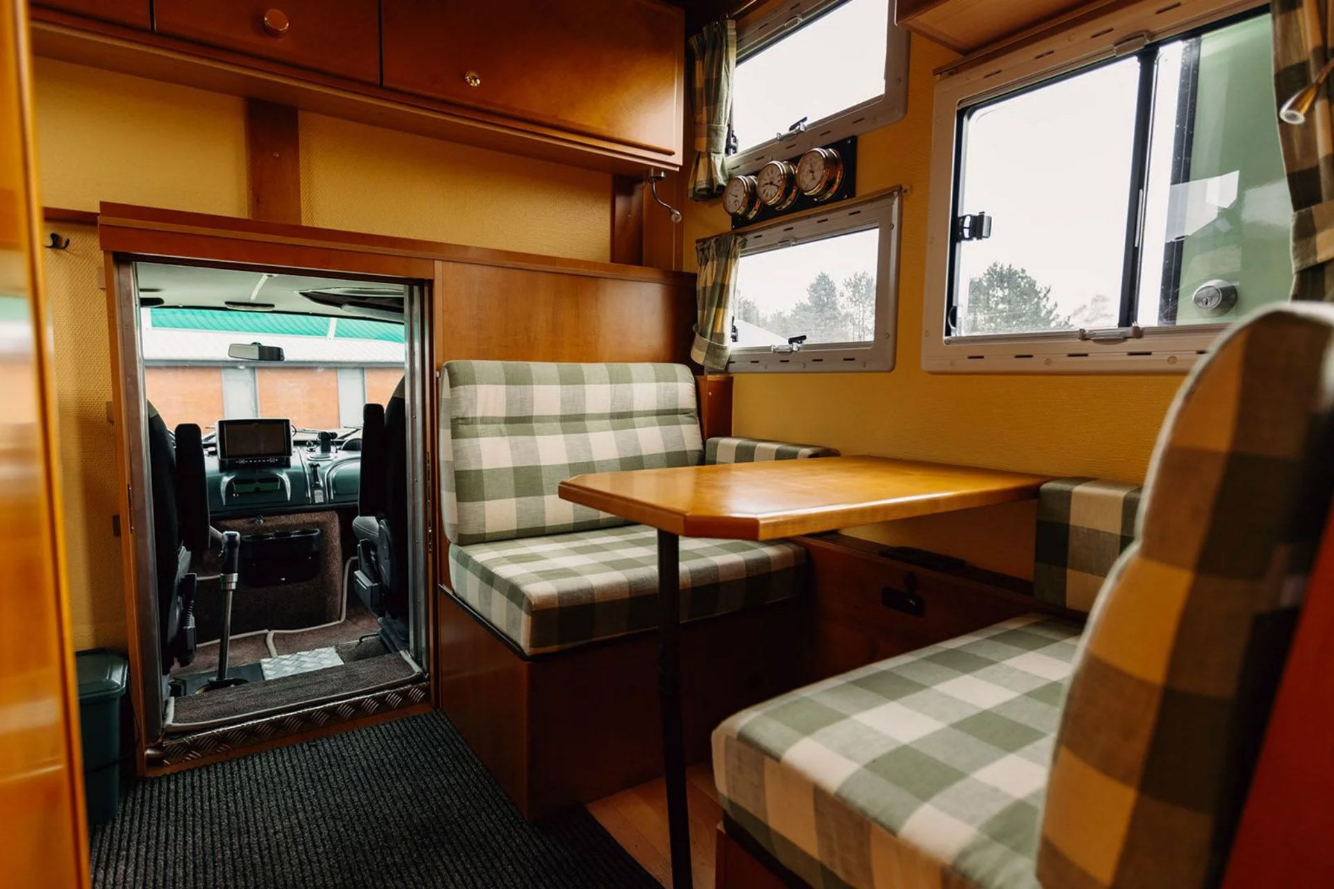 7 of the Most outrageous motorhomes and RVs | Driving