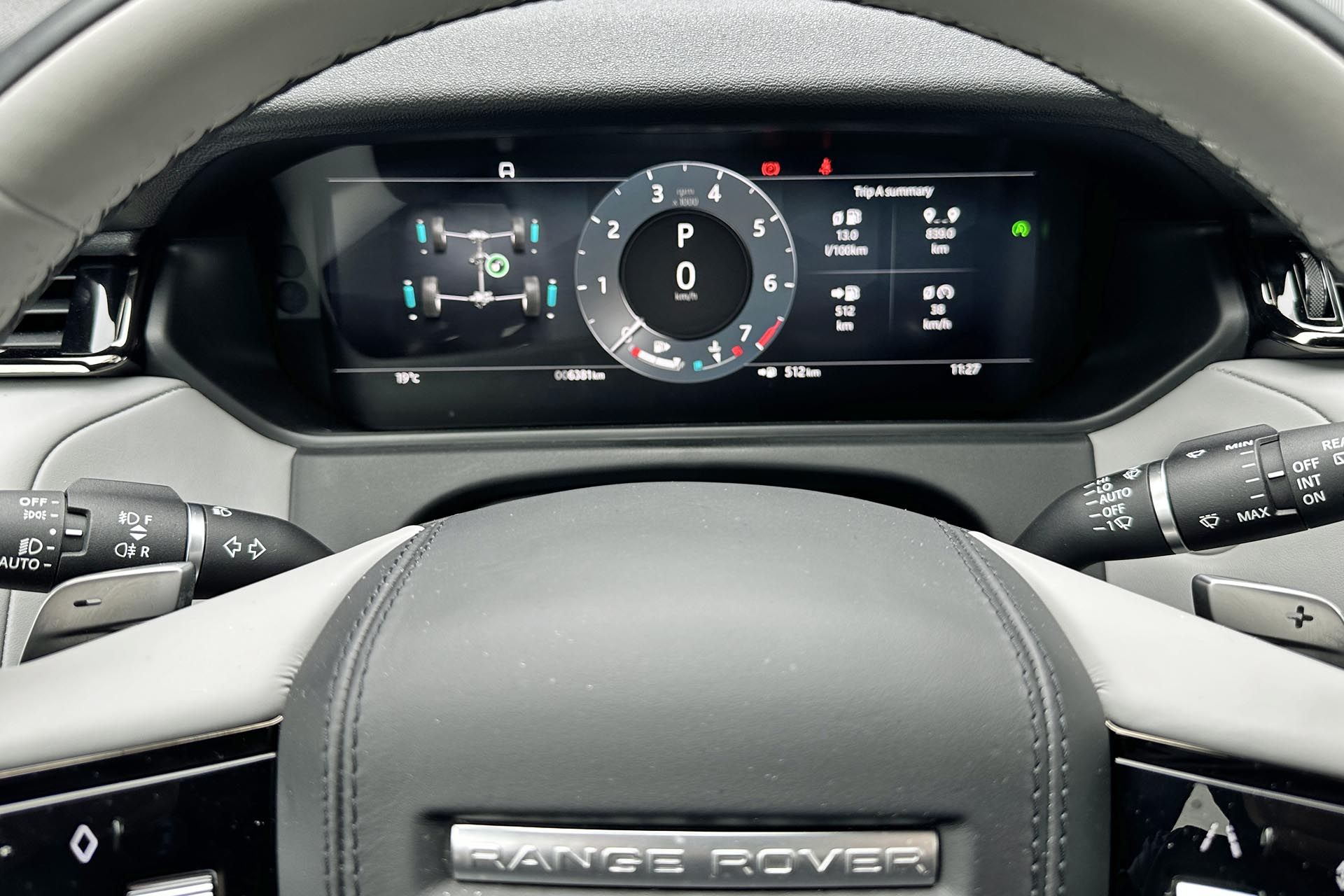 2024 Land Rover Range Rover Velar SUV Review - Reviews | Driving