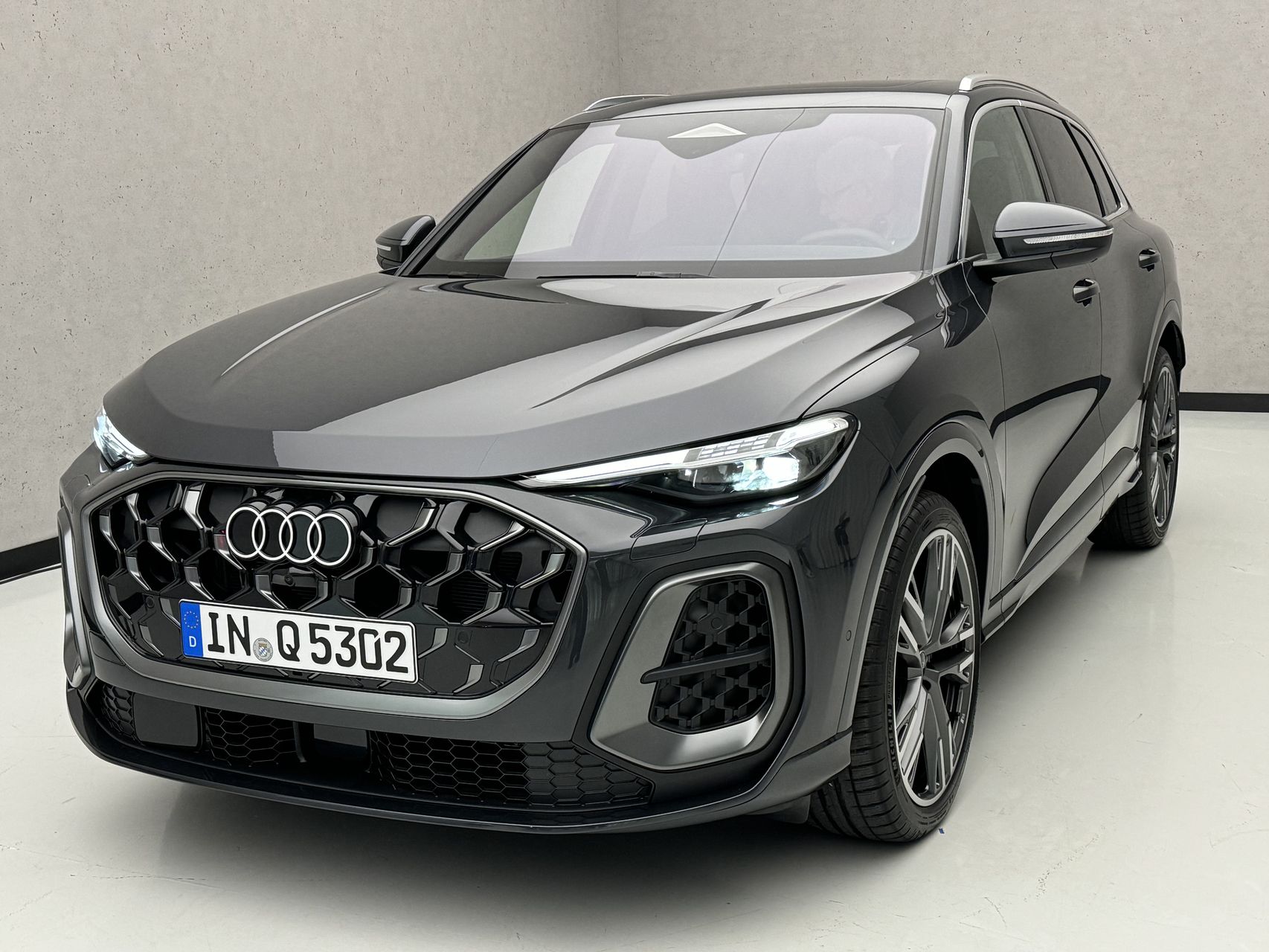 2025 Audi Q5, SQ5 get new sleek appearance, keeps familiar character ...