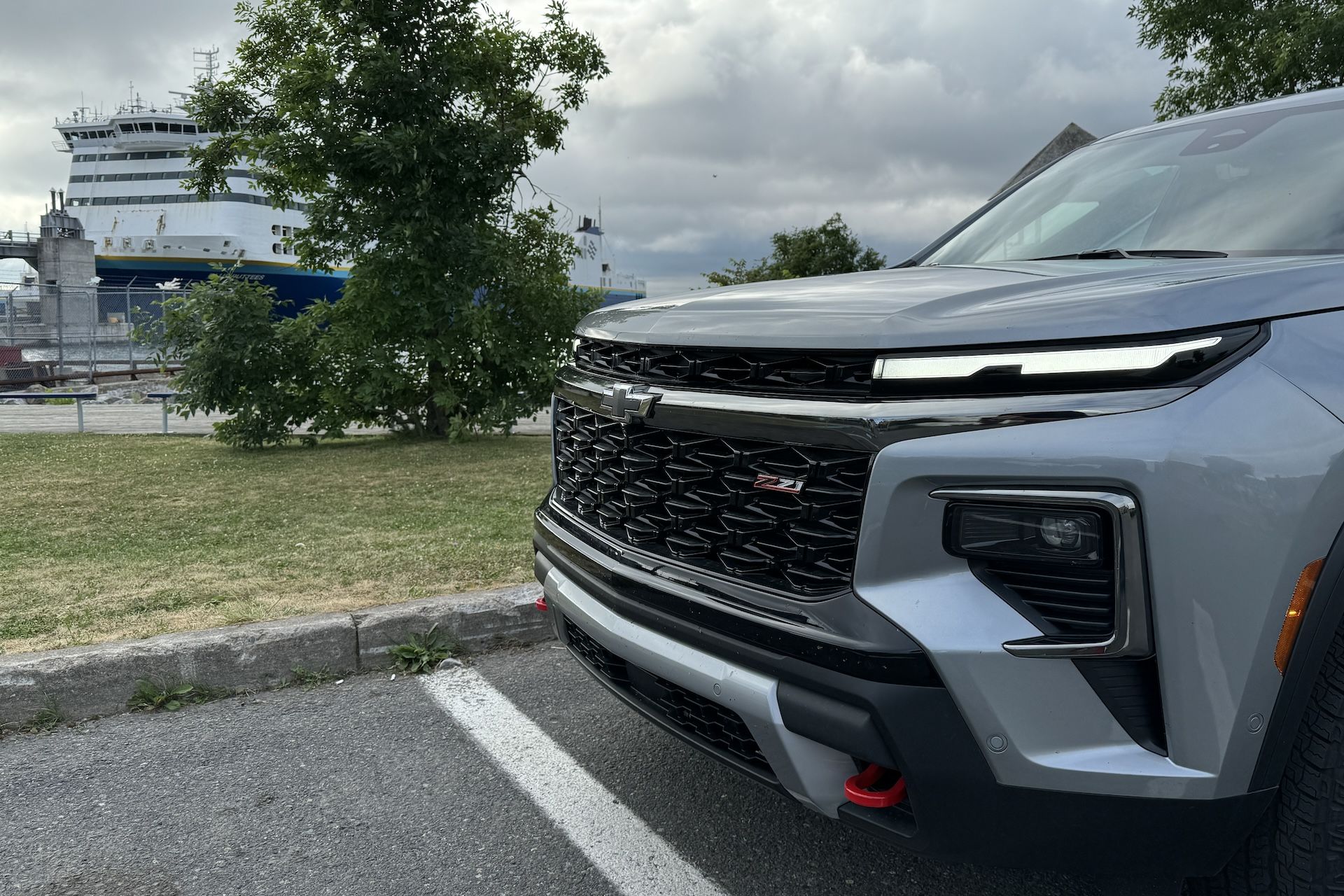 2024 Chevrolet Traverse Z71 Review - Reviews | Driving