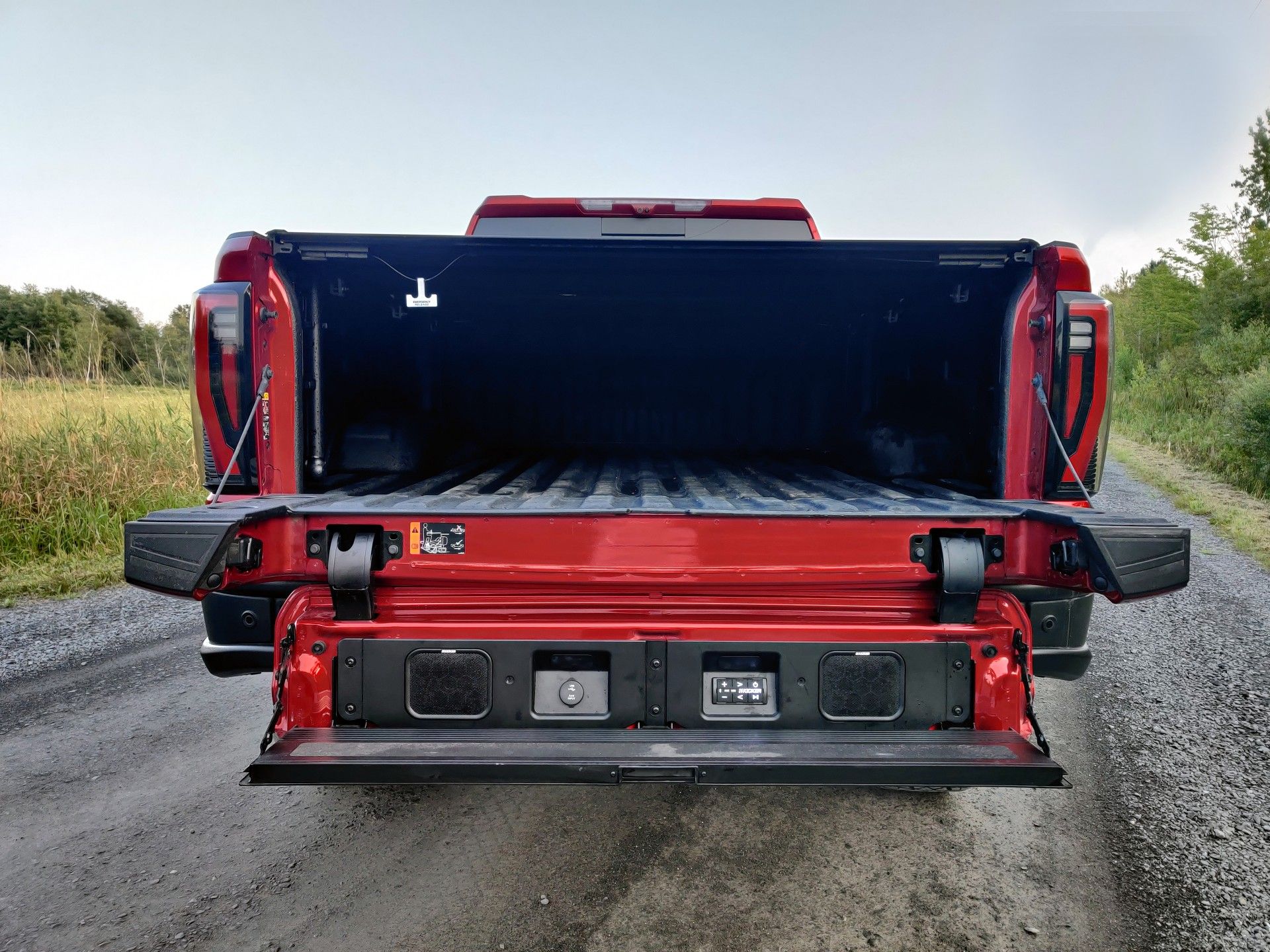 Can you tow with a 'bro-dozer'? We find out via 2024 GMC Sierra ...