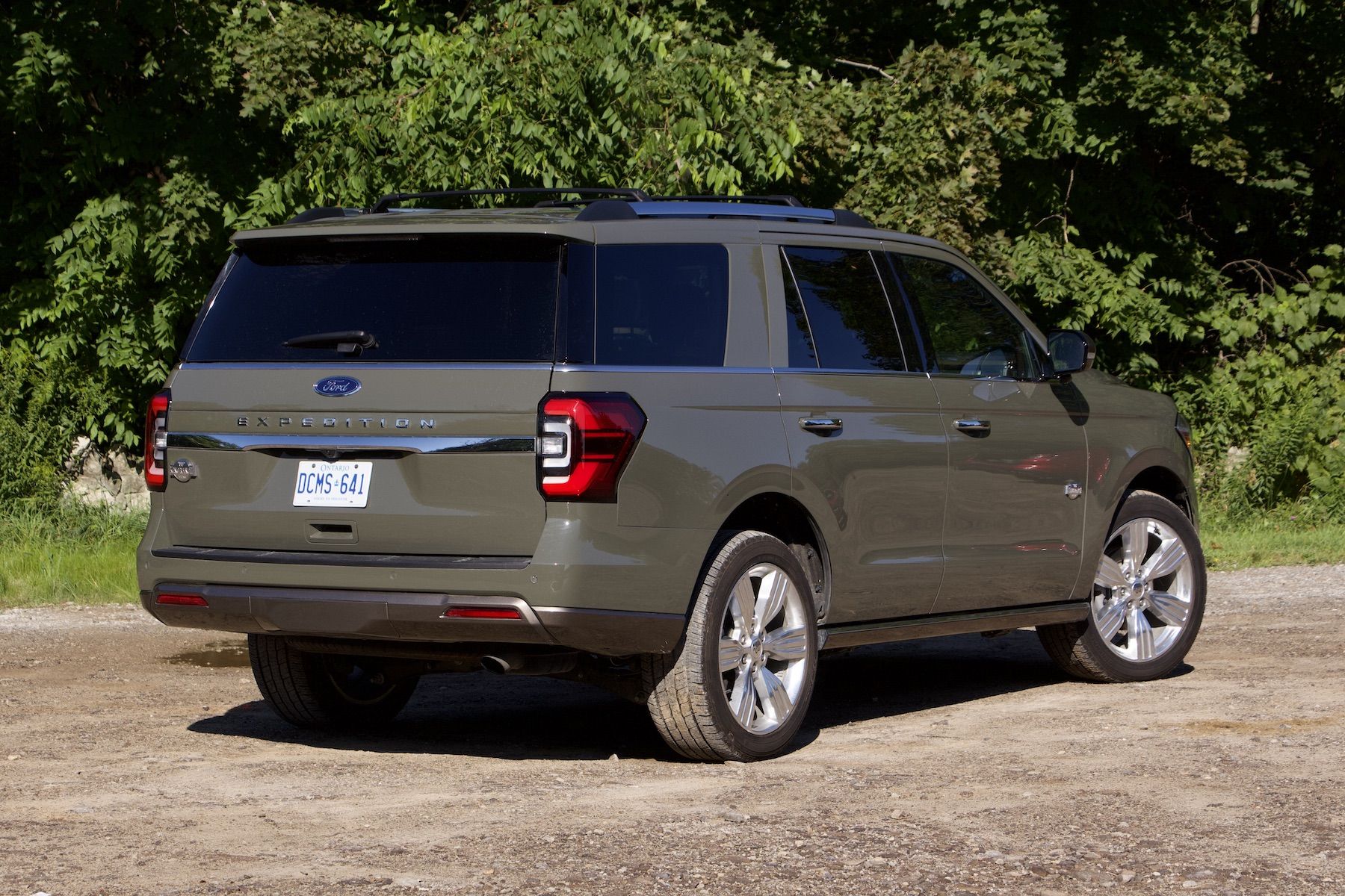 2024 Ford Expedition | SUV Review - Reviews | Driving