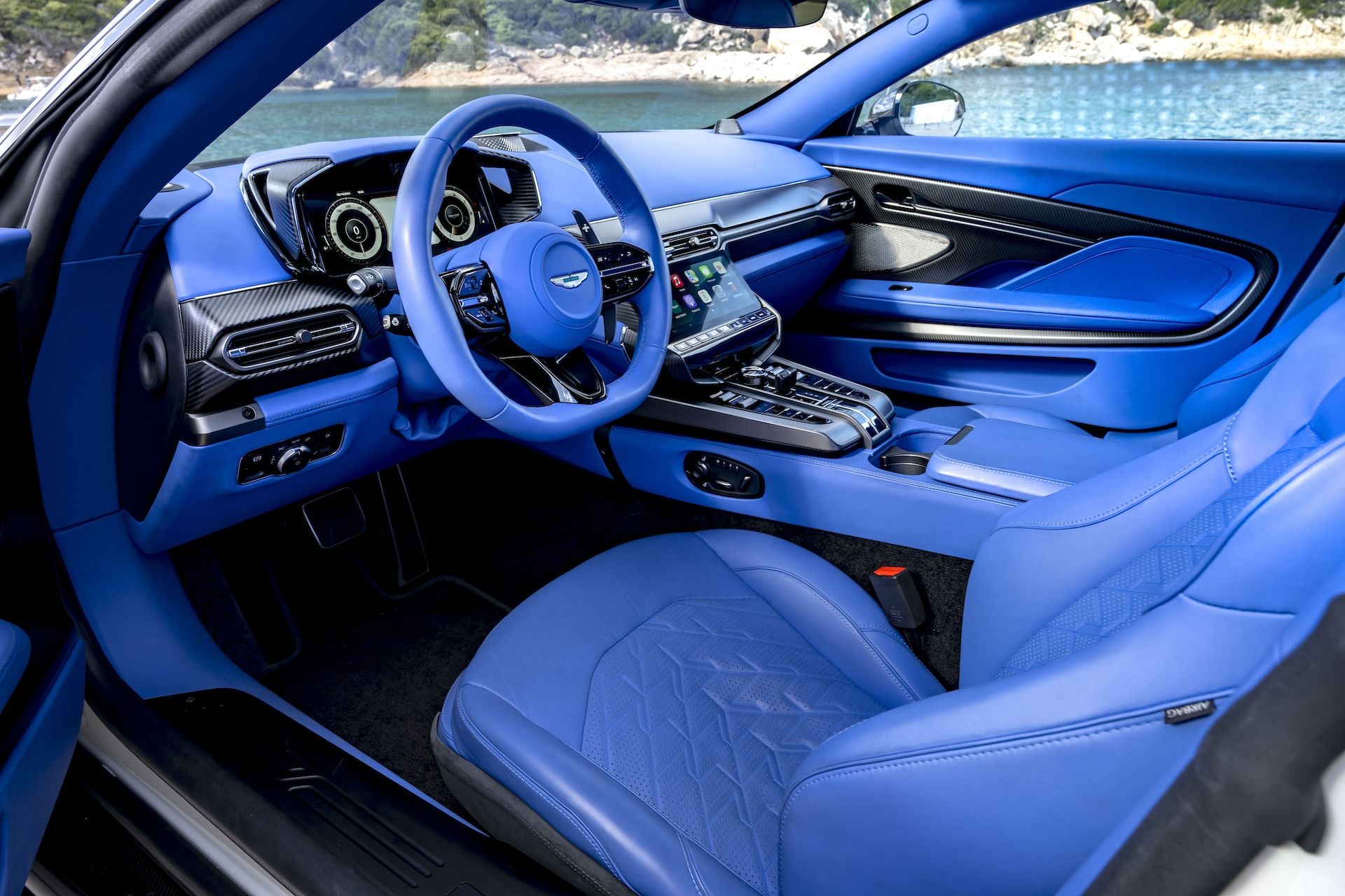 2025 Aston Martin Vanquish | Car Review - Reviews | Driving