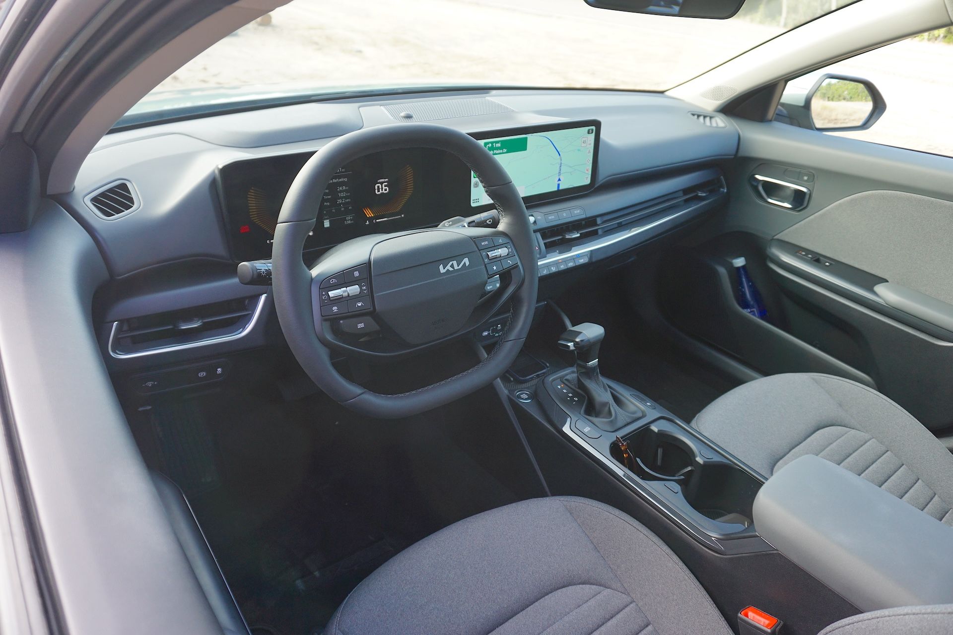 2025 Kia K4 First Drive - Reviews | Driving