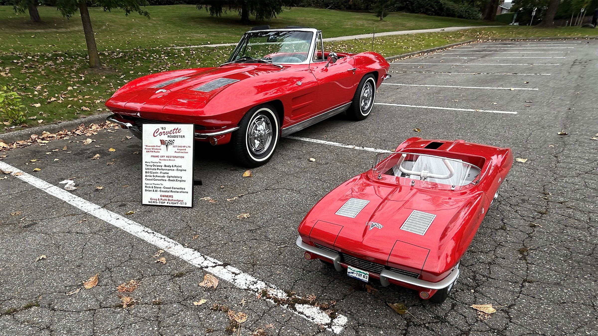 1963 Chevrolet Corvette and its mini-me | Driving