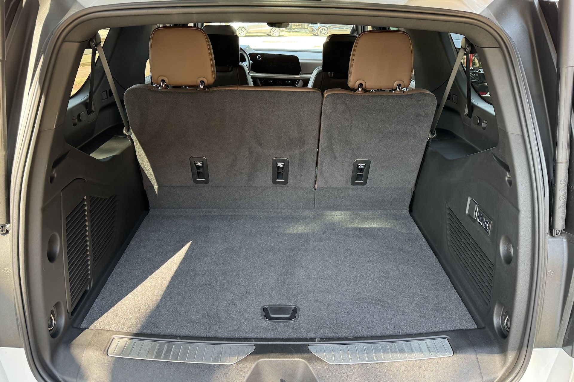 2025 Chevrolet Tahoe and 2025 Chevrolet Suburban | First Drive ...