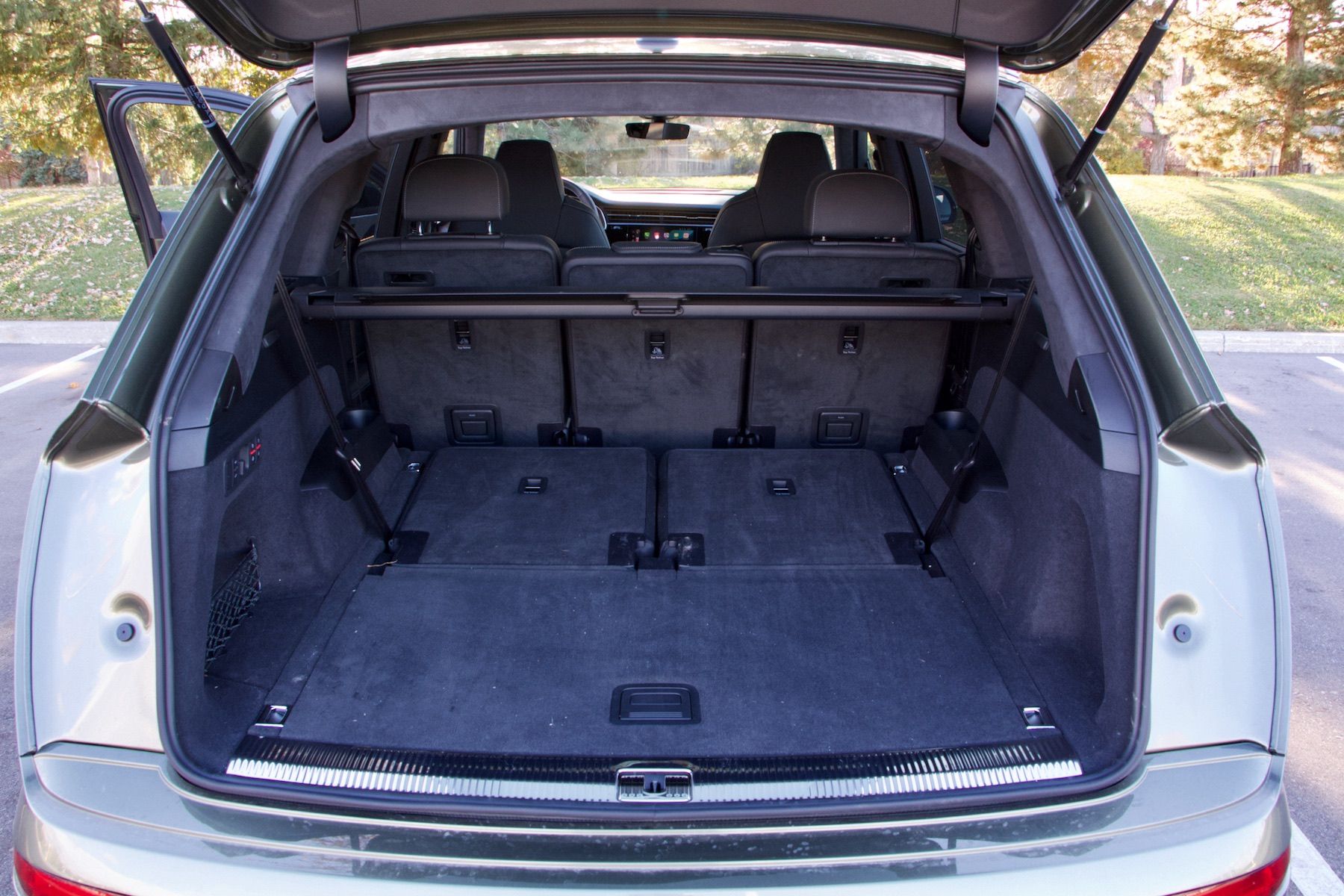 2025 Audi SQ7 SUV Review and road trip - Reviews | Driving