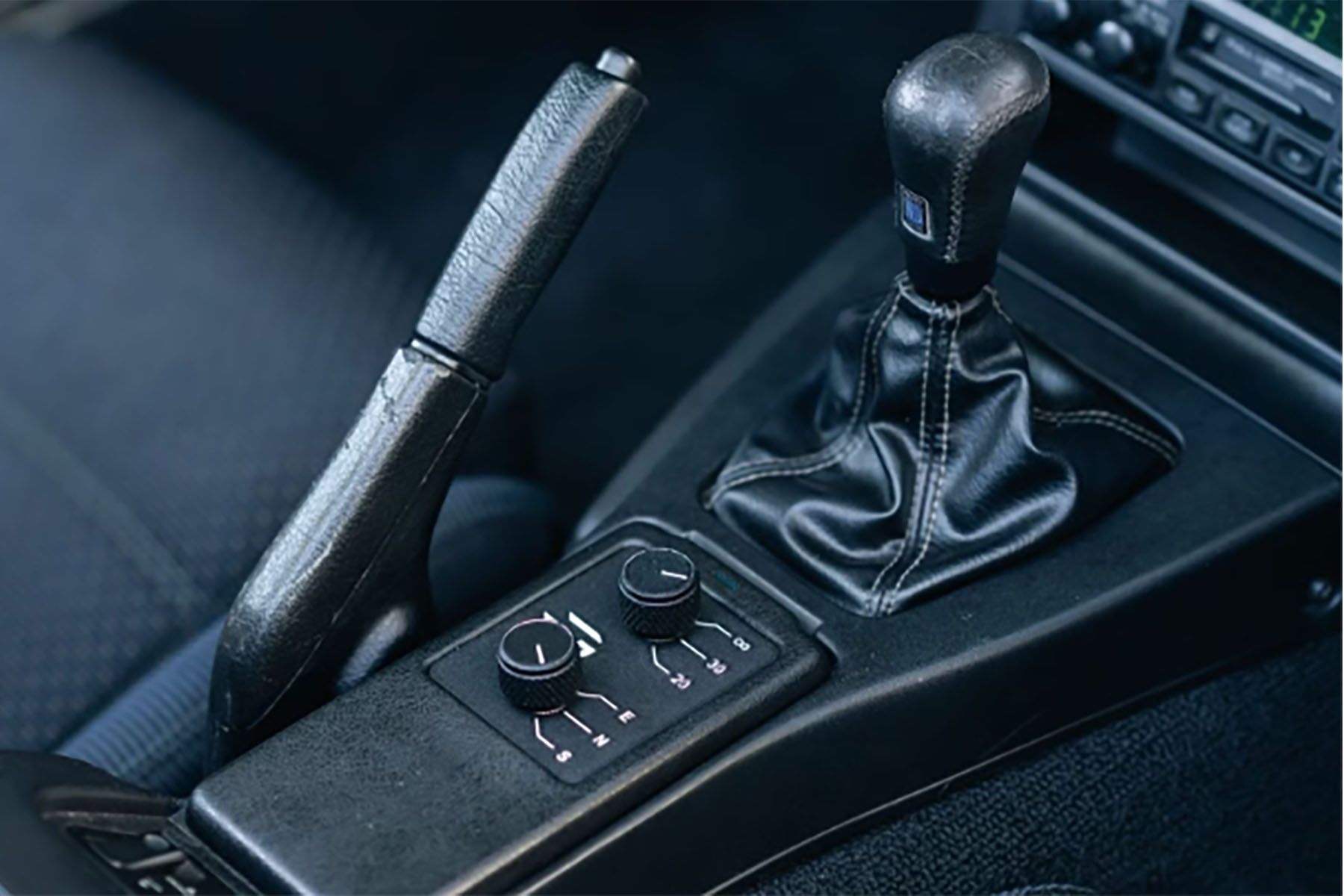 New first-gen Mazda Miata EV conversion kit is reversible | Driving