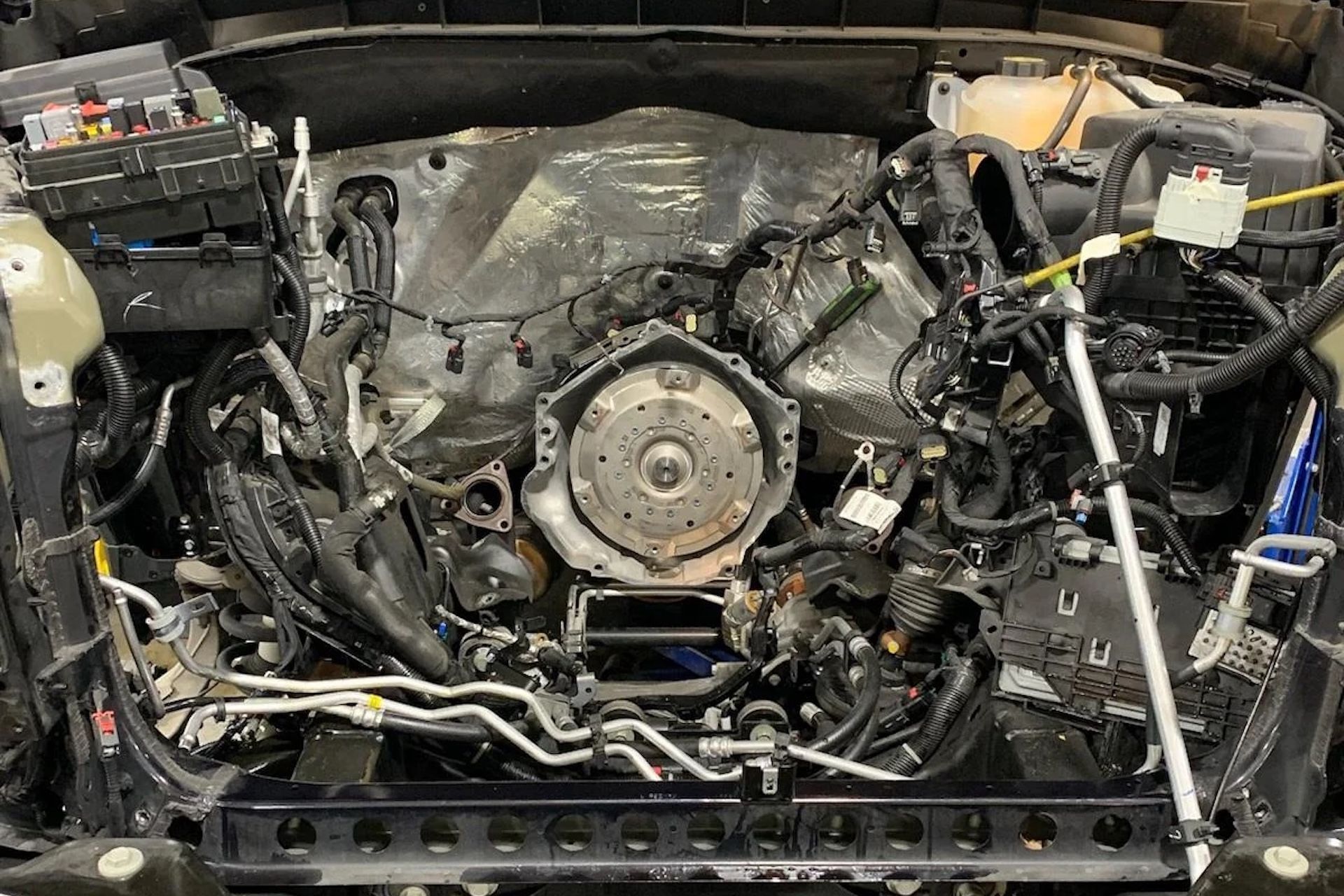 GM small-block V8 engines investigated for failure | Driving