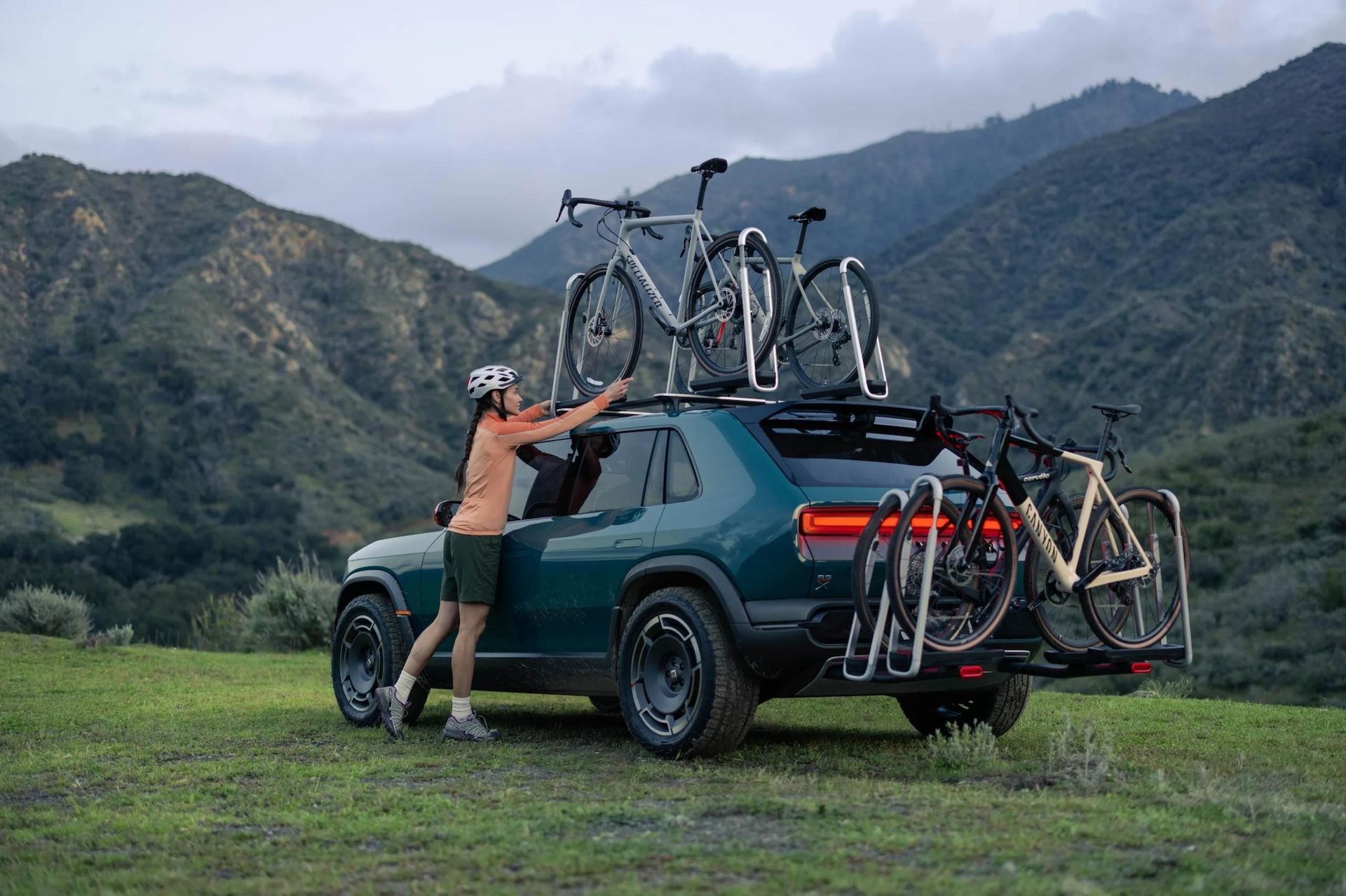 Rivian R3X EV takes form of ‘80s rally hot hatch | Driving