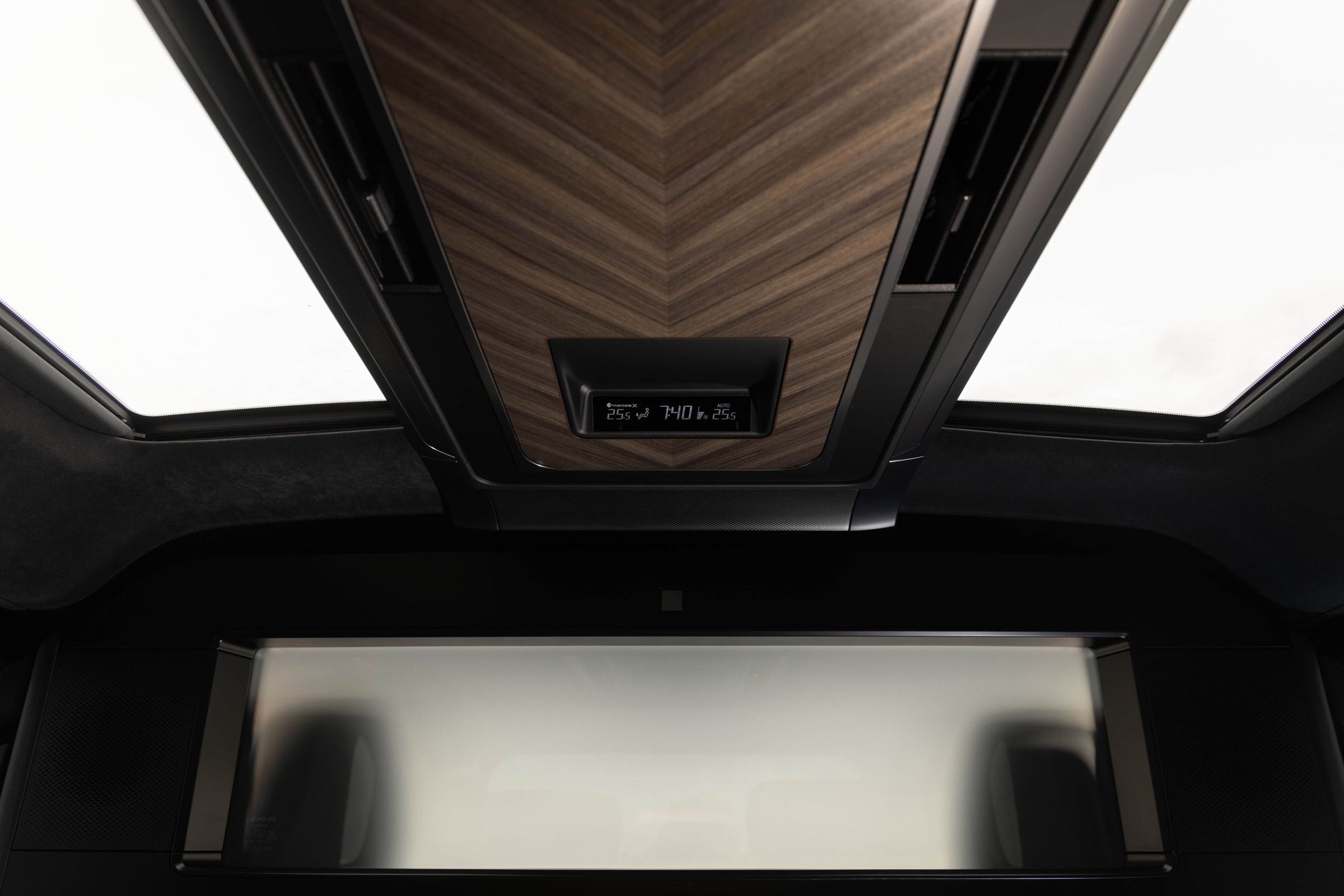 $300k Minivan: 2025 Lexus LM walkaround - Reviews | Driving