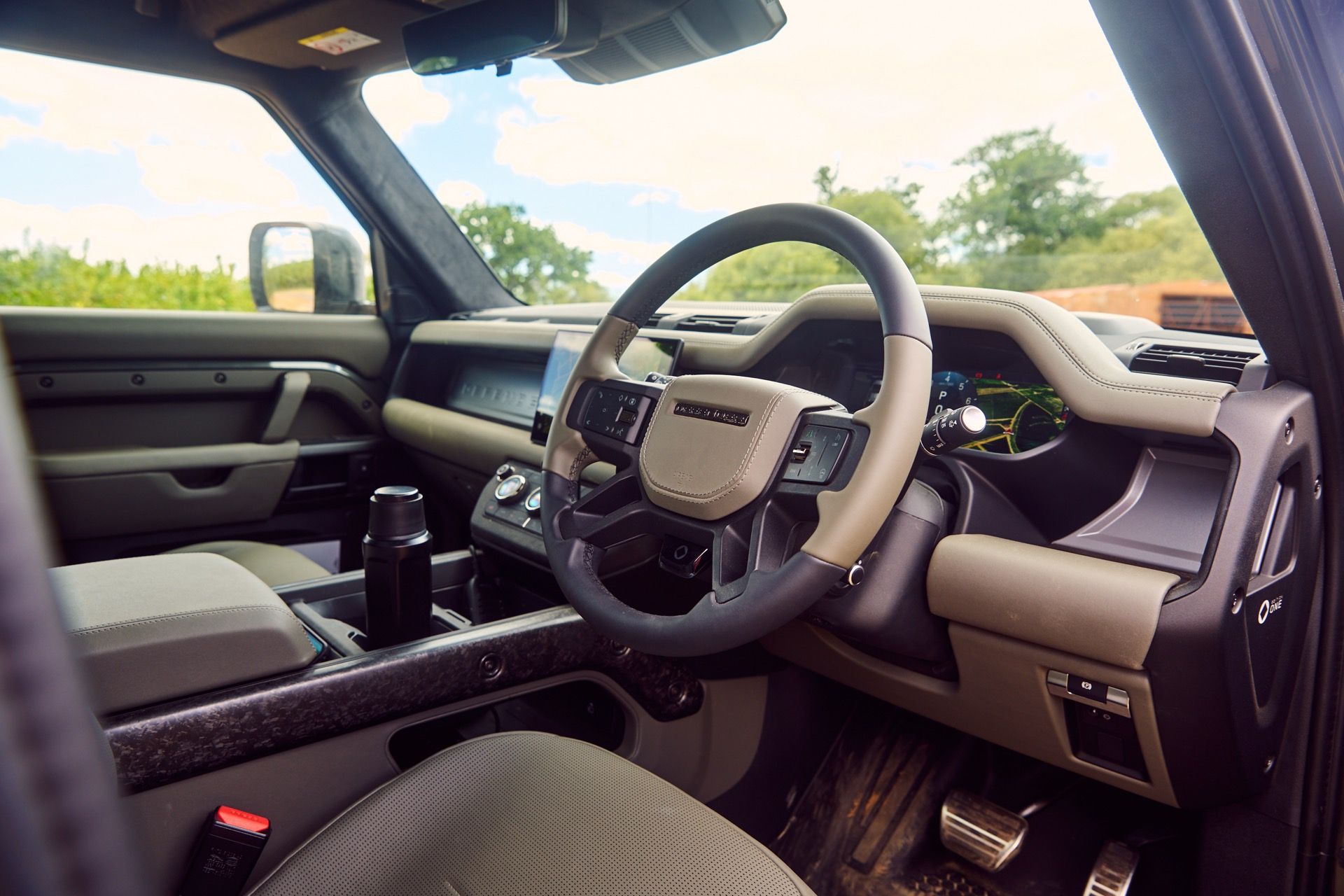 2025 Land Rover Defender Octa | SUV Review - Reviews | Driving