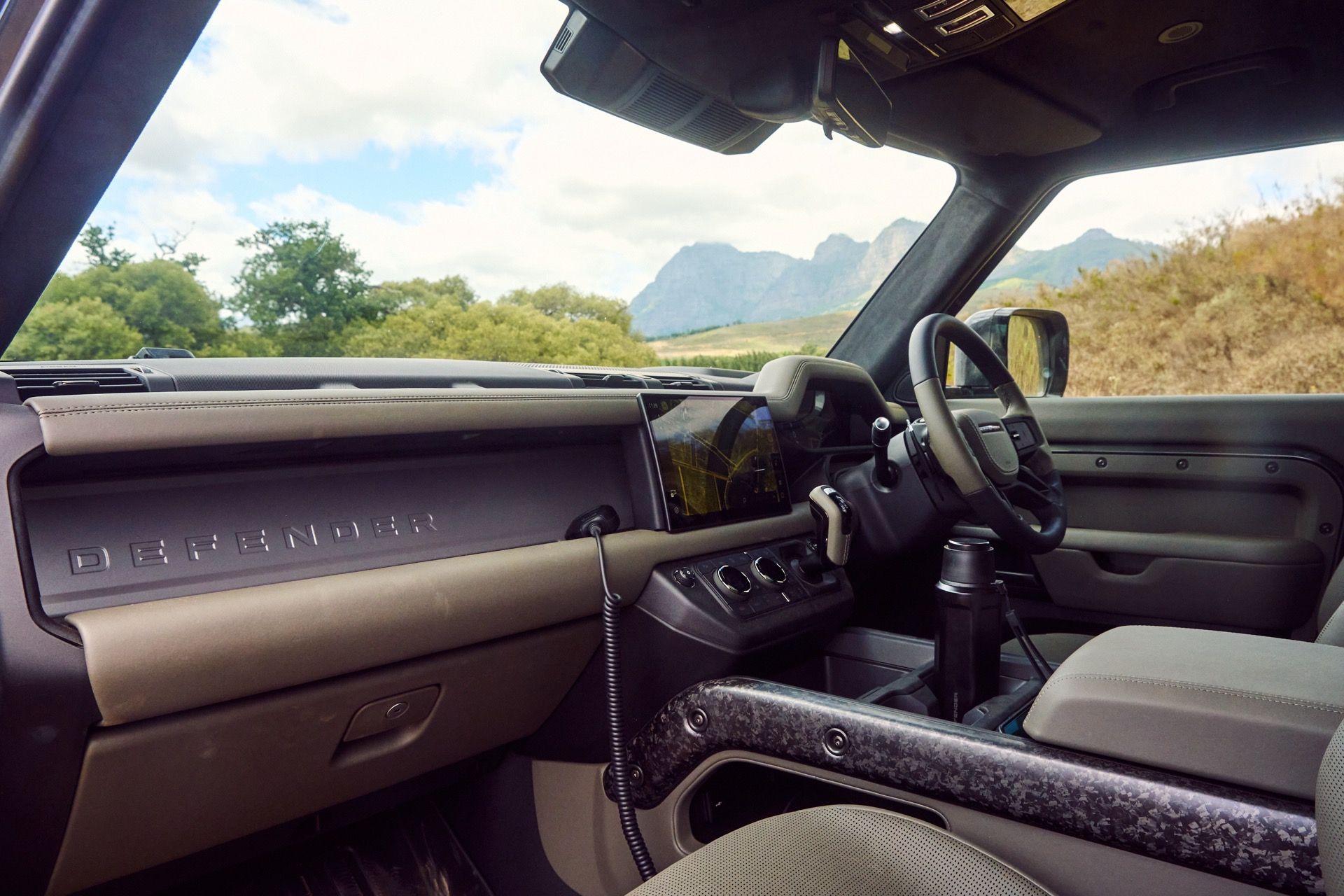 2025 Land Rover Defender Octa | SUV Review - Reviews | Driving