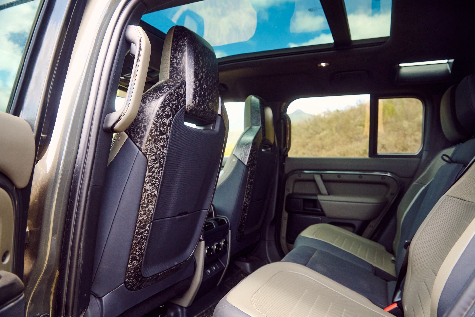 2025 Land Rover Defender Octa | SUV Review - Reviews | Driving