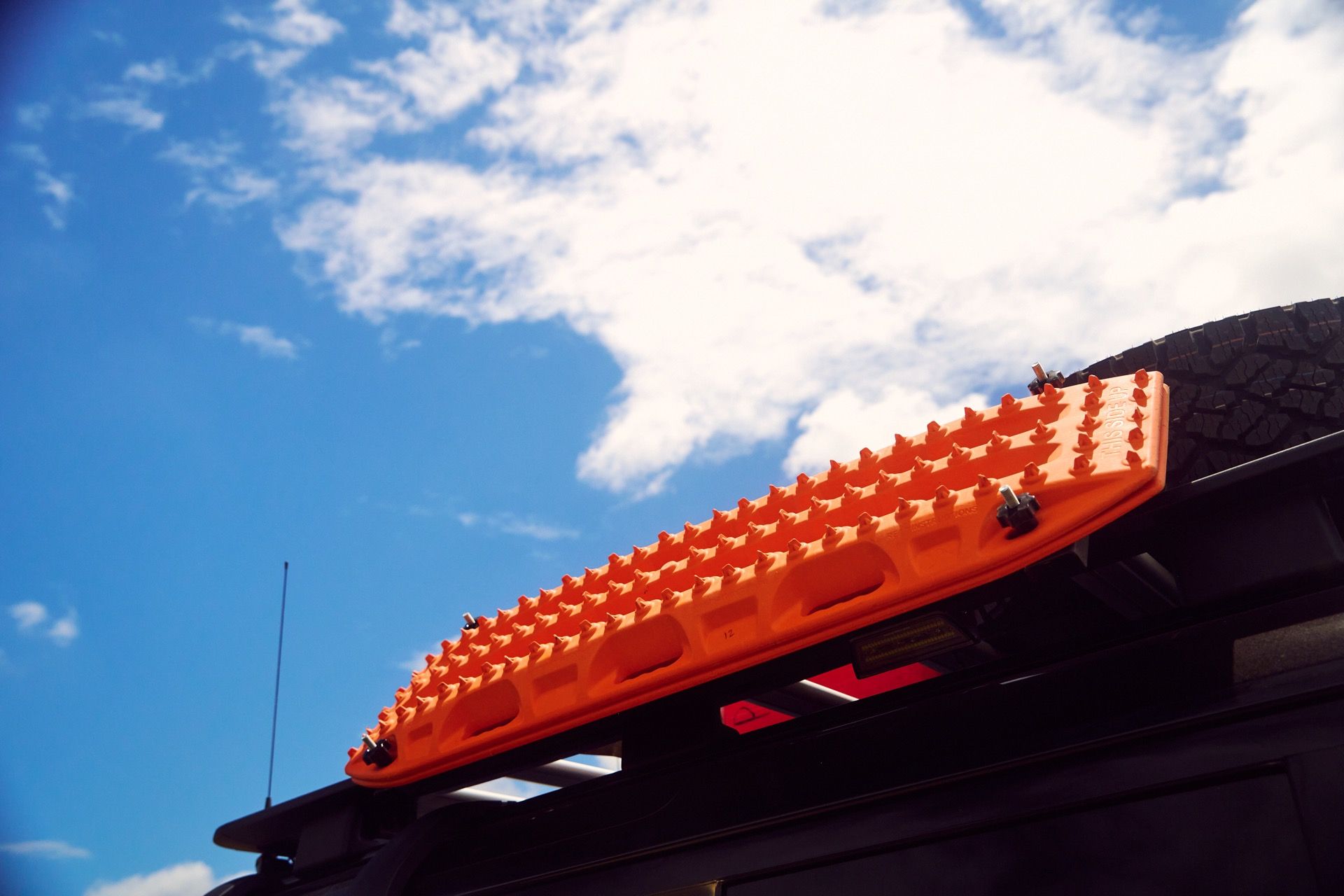 2025 Land Rover Defender Octa | SUV Review - Reviews | Driving