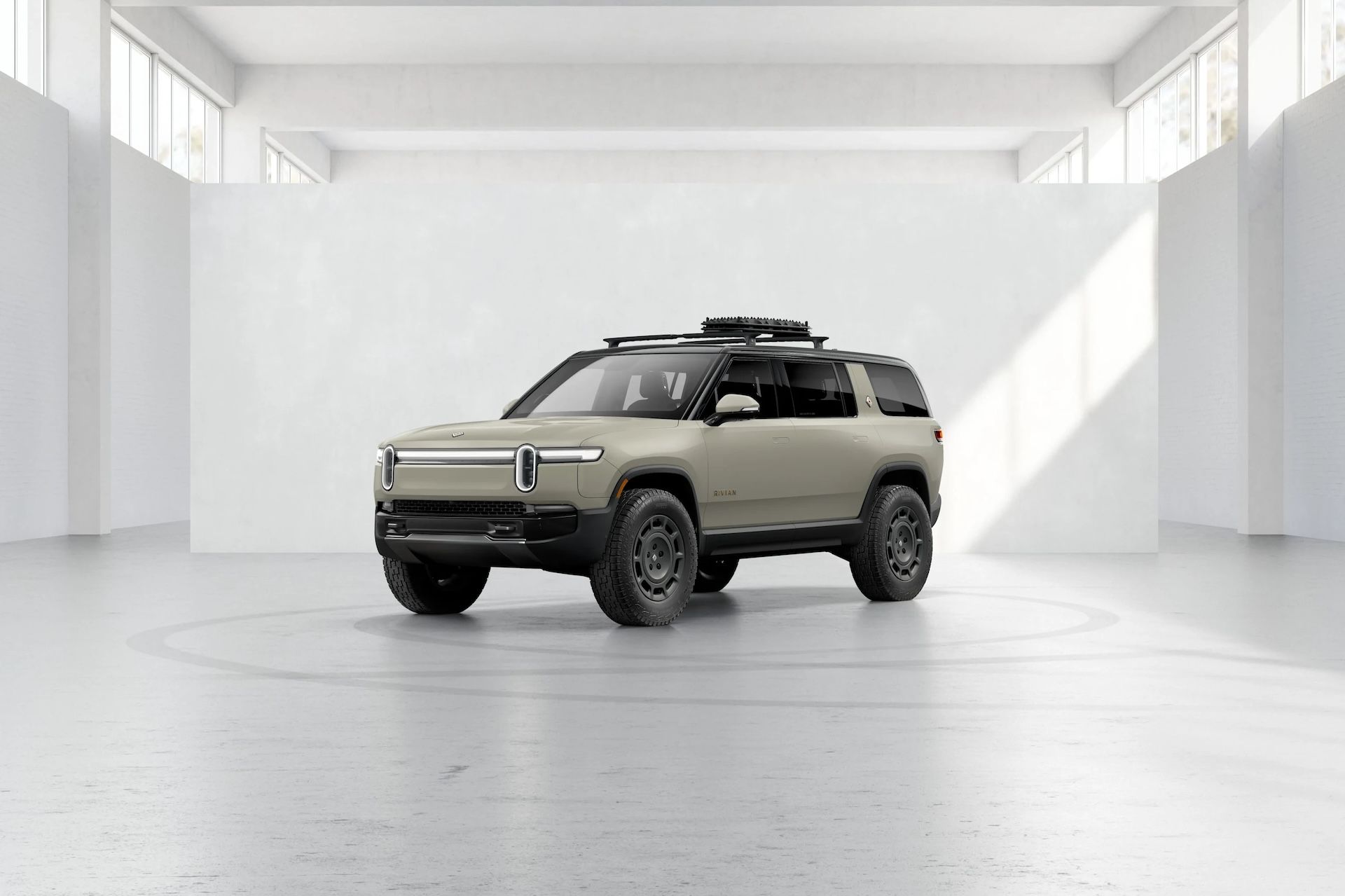 Rivian introduces California Dune trim to R1S, R1T | Driving